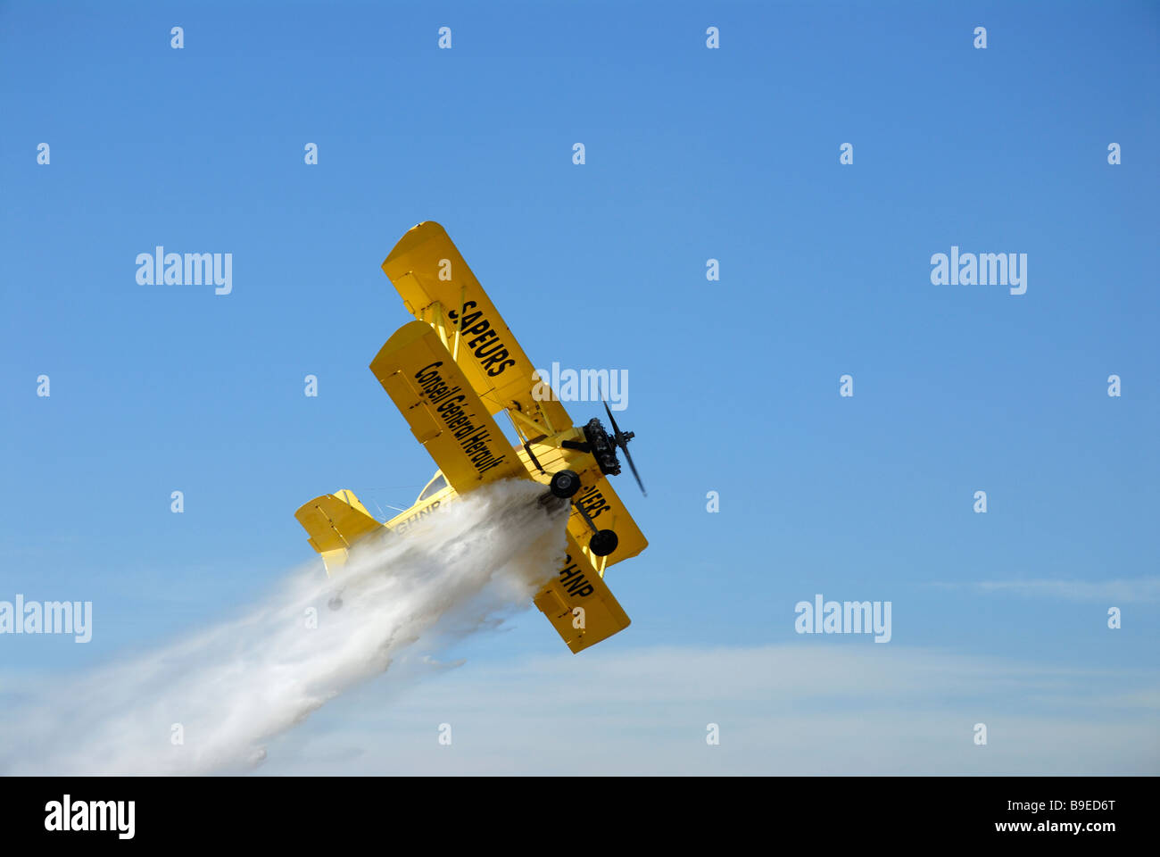 plane, fire fighter Stock Photo - Alamy