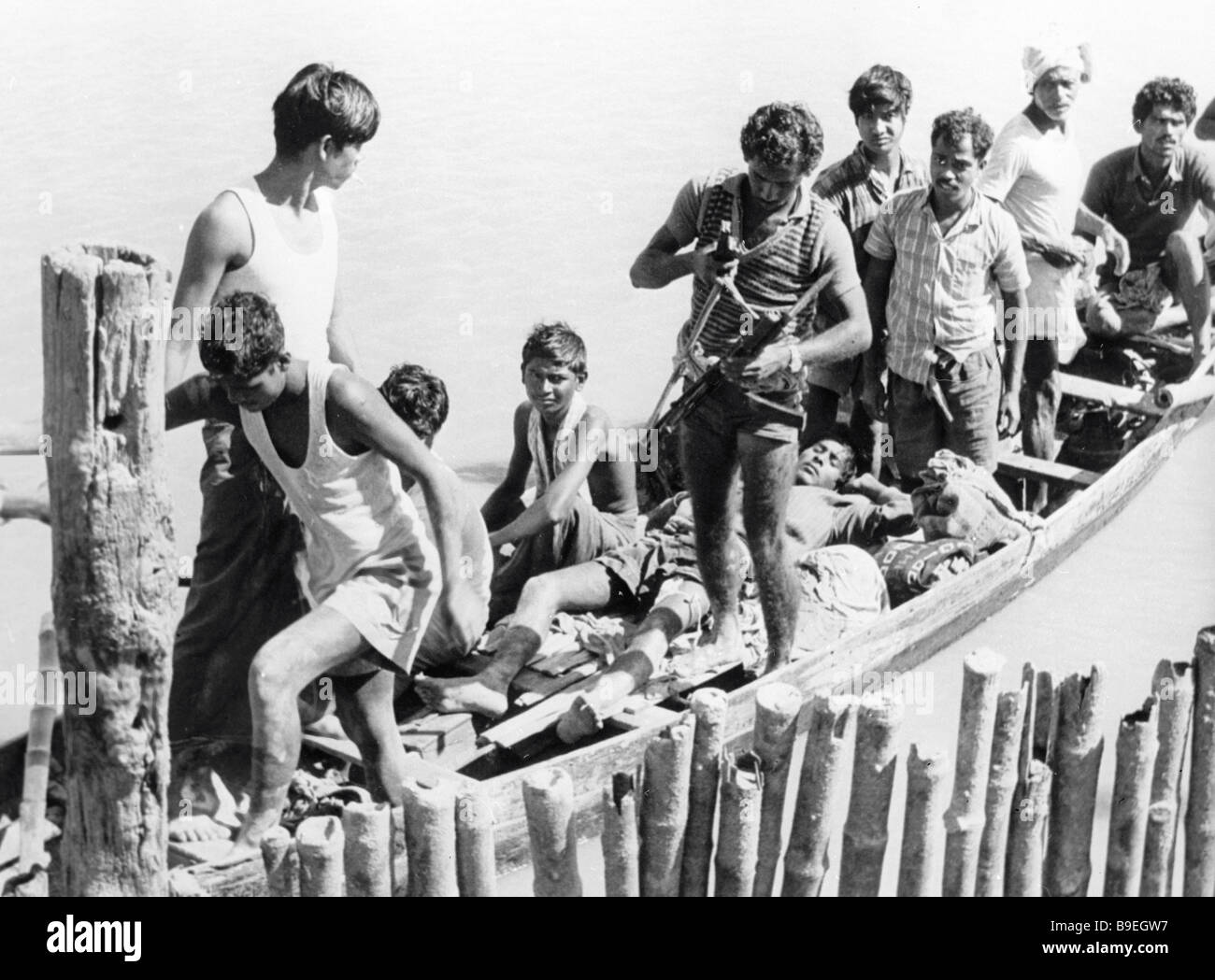 Soldiers of the East Pakistani Mukhta Bahini liberation forces return ...