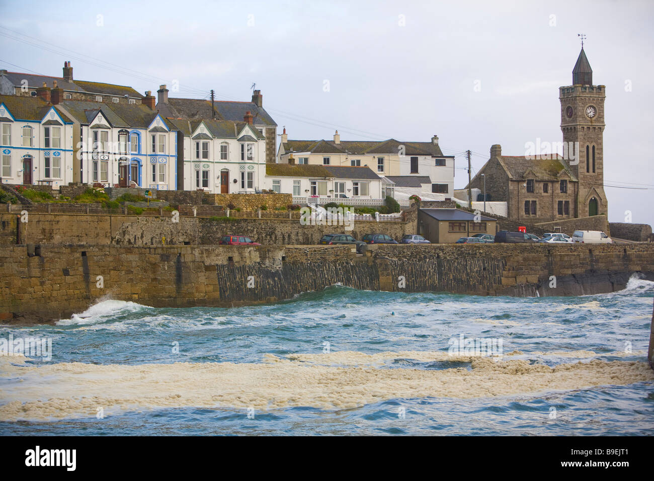 Sea pollution uk hi-res stock photography and images - Alamy