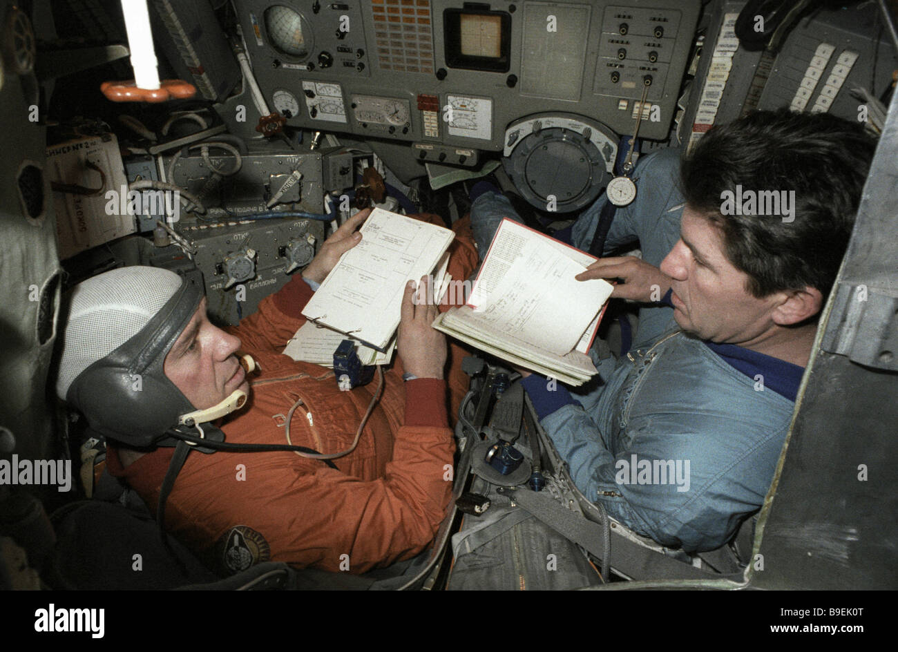 Soyuz 32 crew Lieutenant Colonel Vladimir Lyakhov left and flight ...