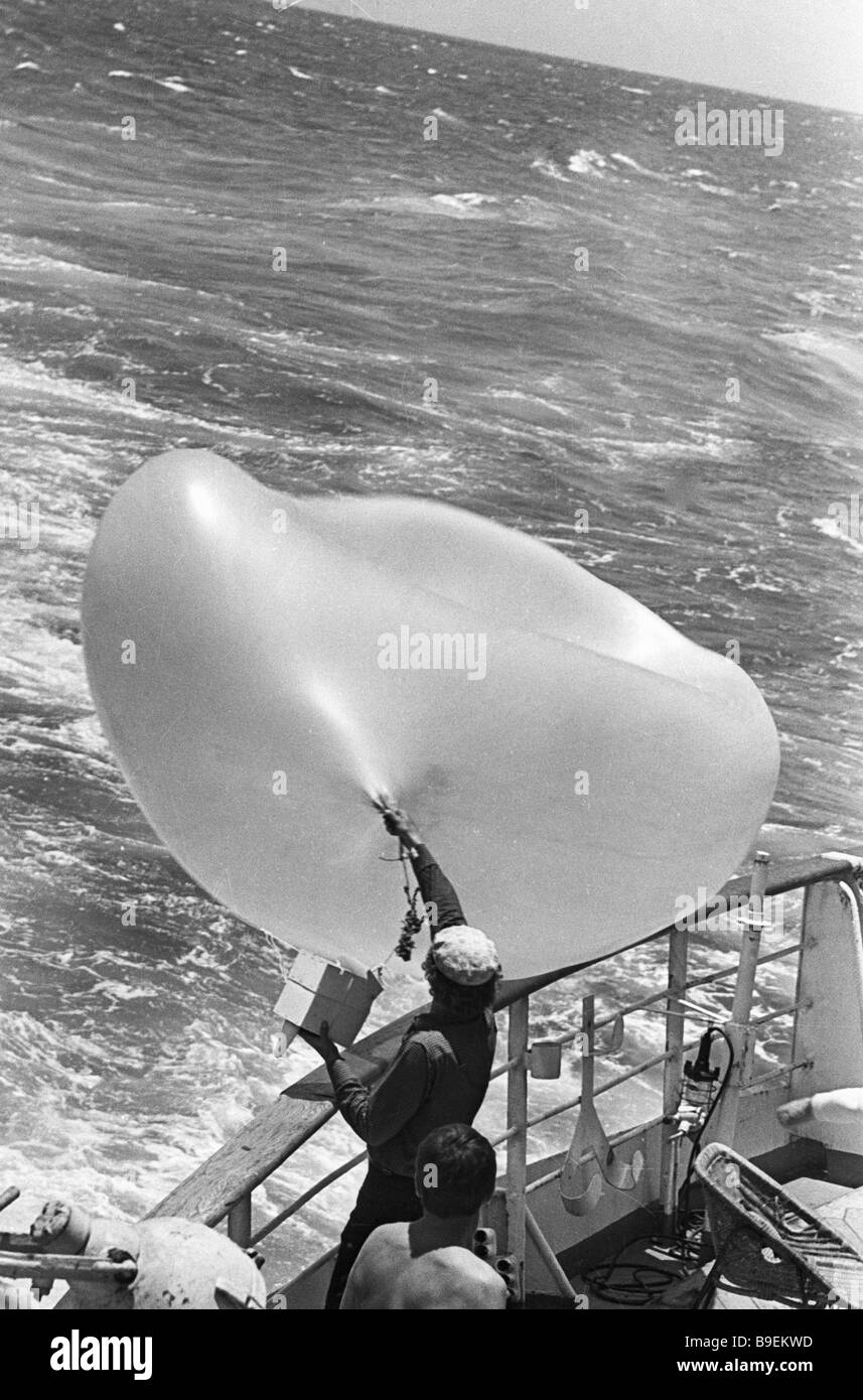 Launching a radio probe from the Akademik Korolev research vessel Stock ...