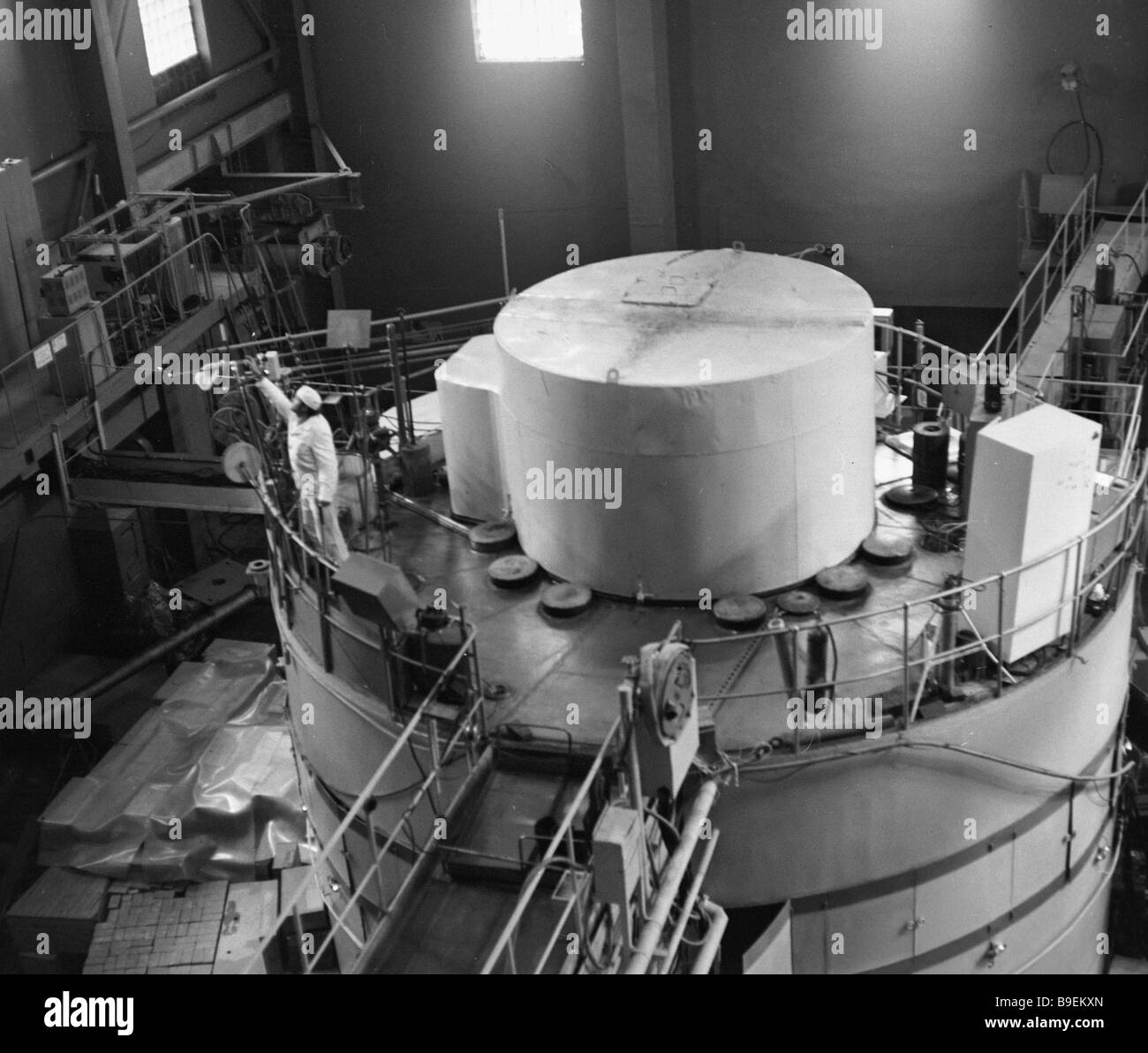 Nuclear reactor at Nuclear Research Institute of Ukrainian SSR Academy ...
