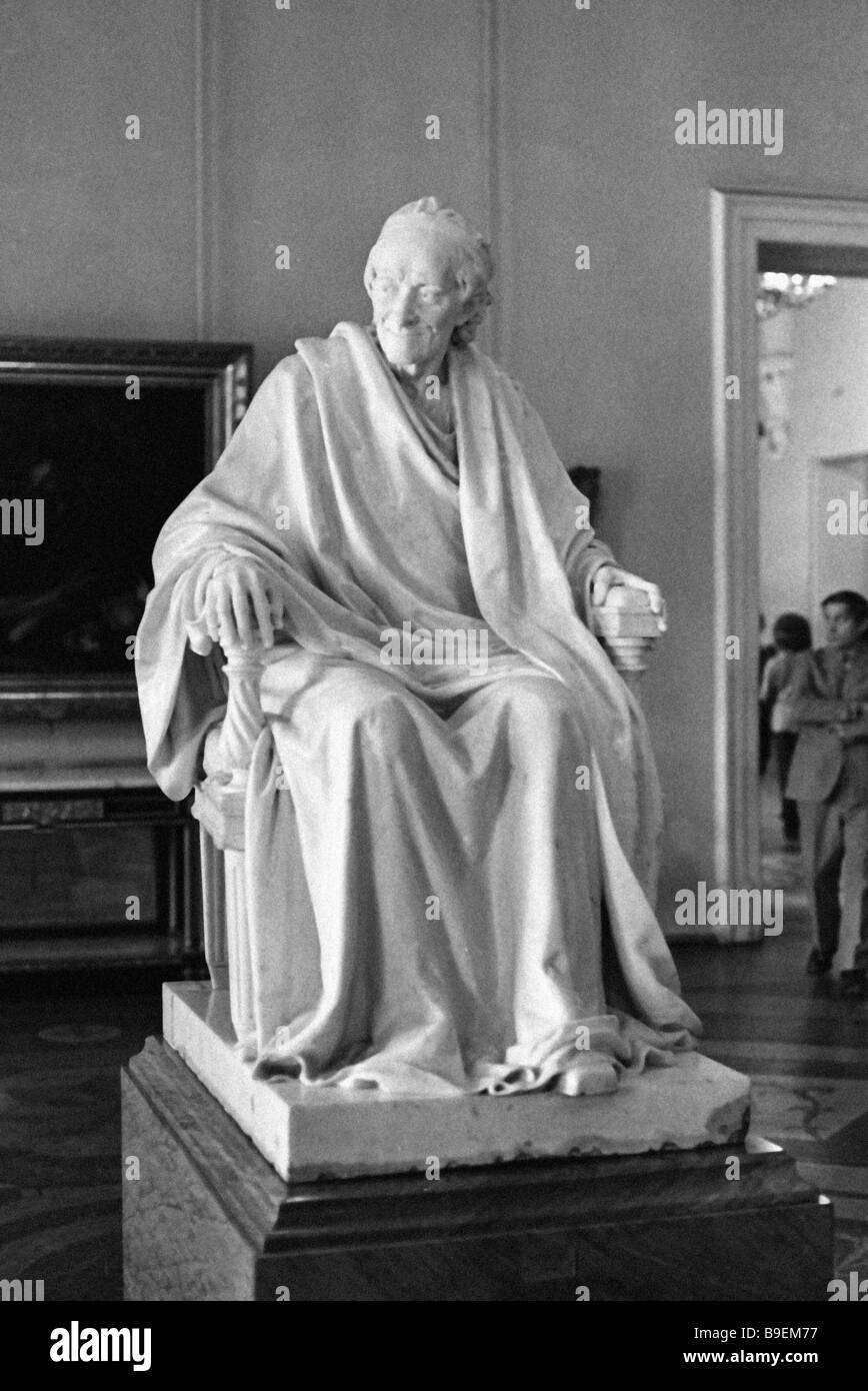 Statue of Voltaire by Jean Antoine Houdon at the State Hermitage Museum ...