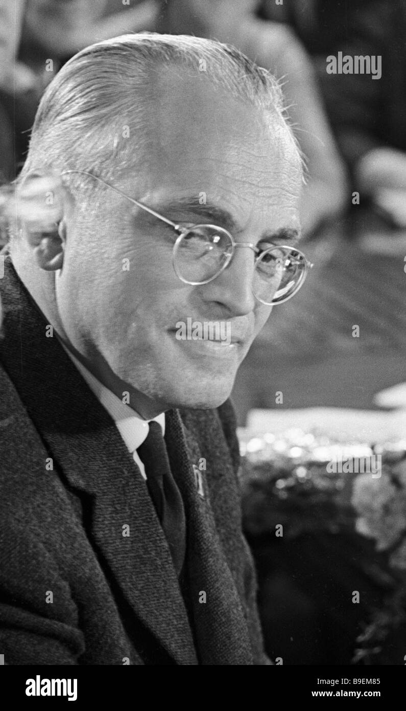 Danish artist Herluf Bidstrup Stock Photo - Alamy