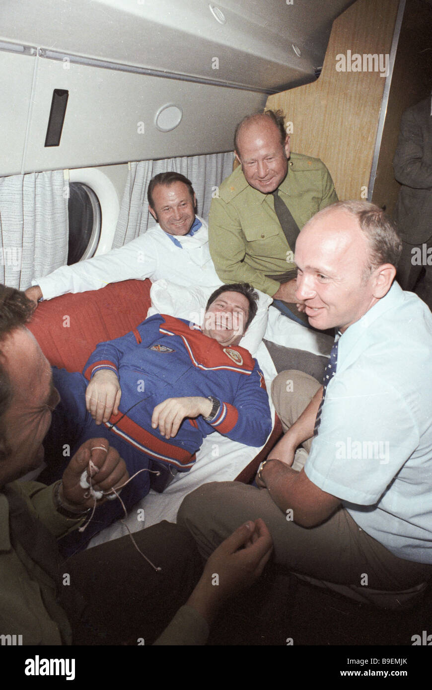 Salyut 6 Soyuz orbital station crew Vladimir Lyakhov center Valentin ...