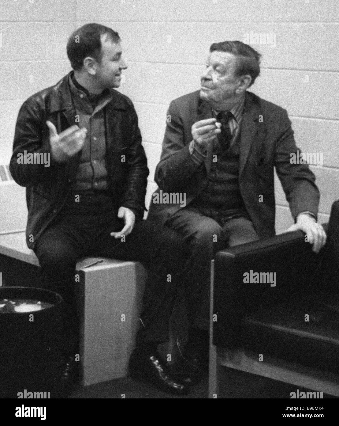 Soviet poet Andrei Voznesensky right talks to famous poet Winston Oden ...