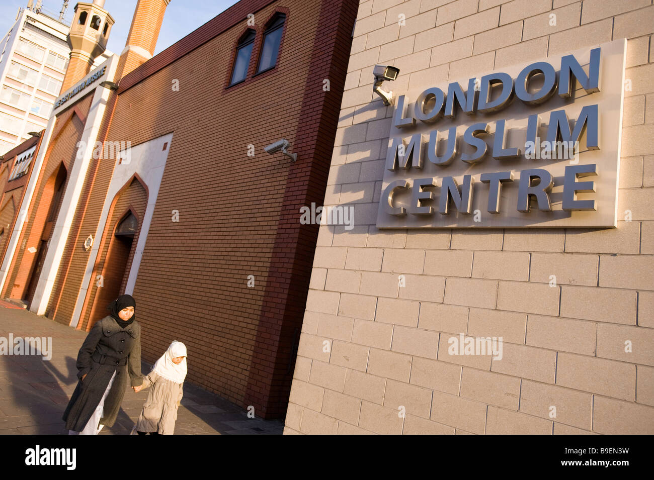 East London Mosque on Whitechapel Road London United Kingdom Stock ...