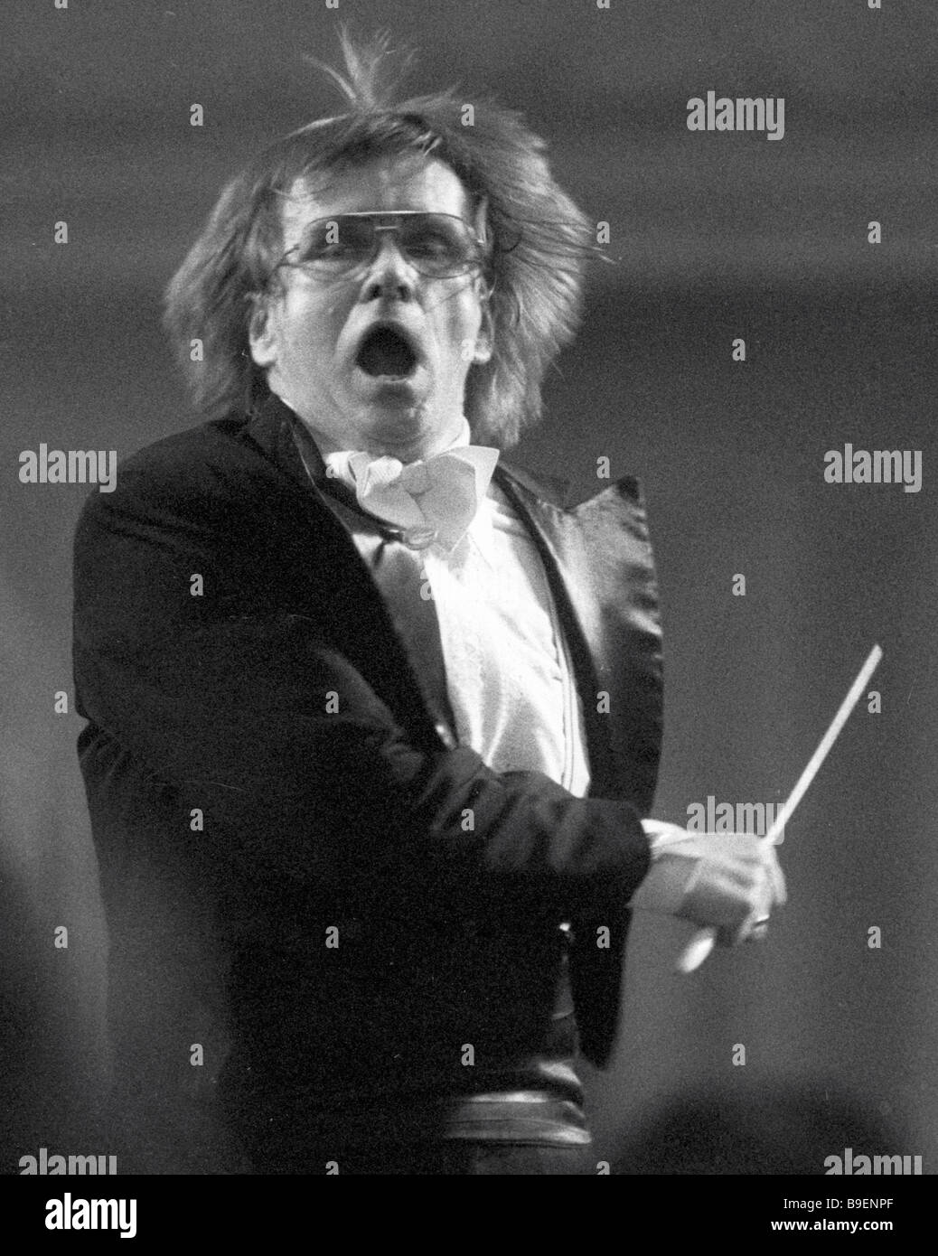 Vladimir Fedoseyev the chief conductor of the Big Symphony Orchestra of ...