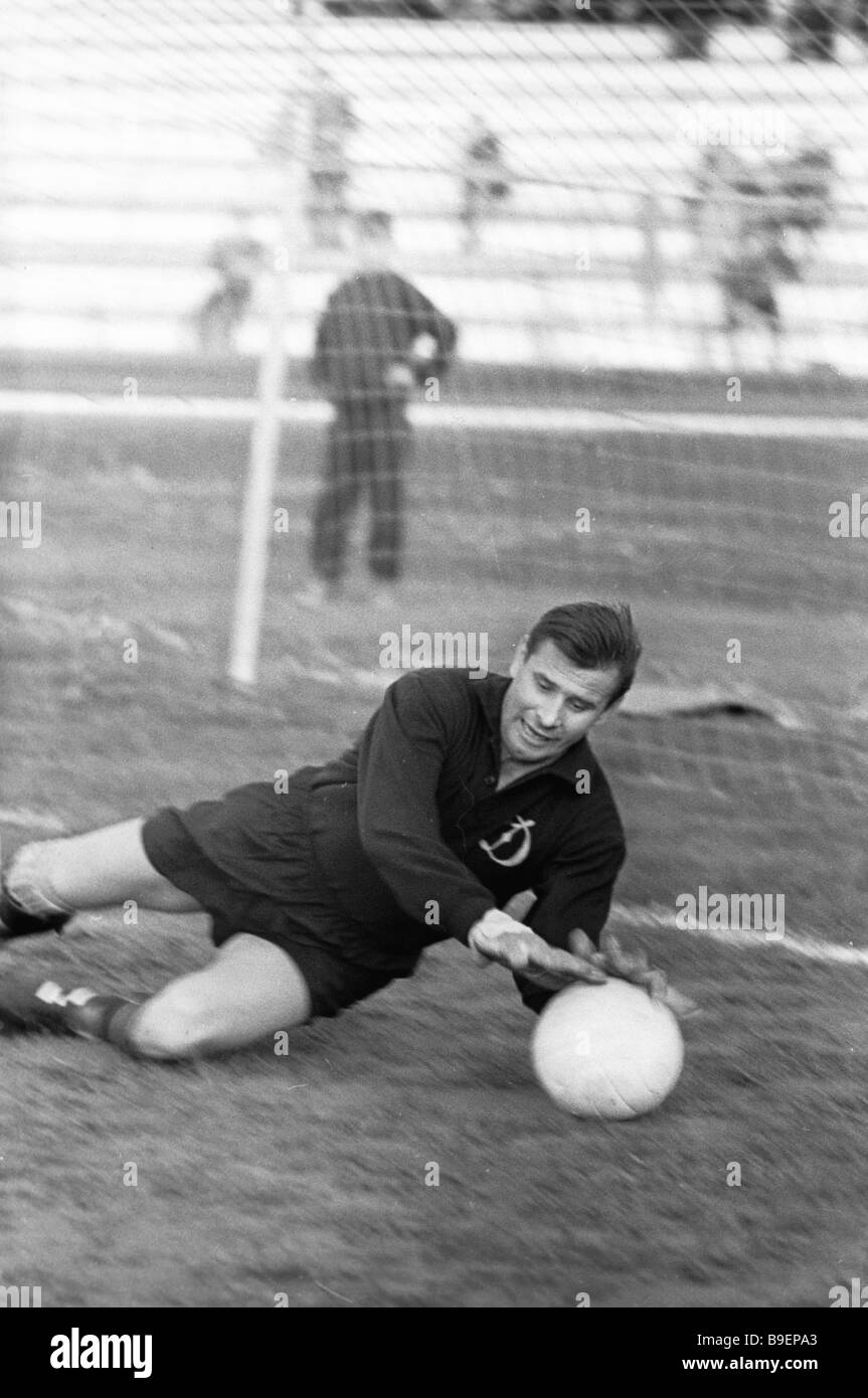 Lev Yashin High Resolution Stock Photography and Images - Alamy