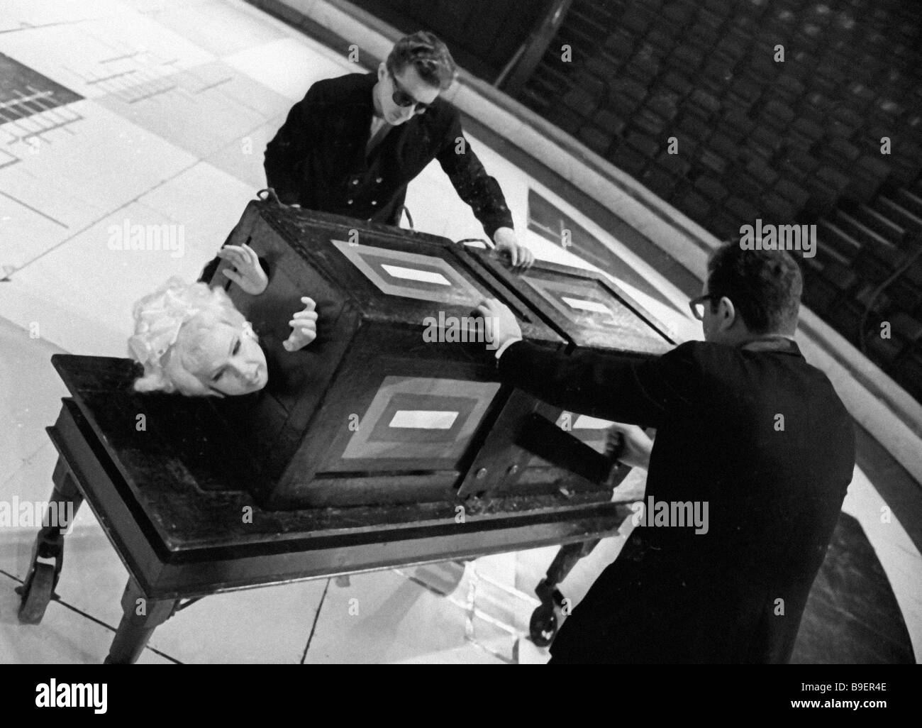 Illusionist Emil Kio in the circus arena Stock Photo - Alamy