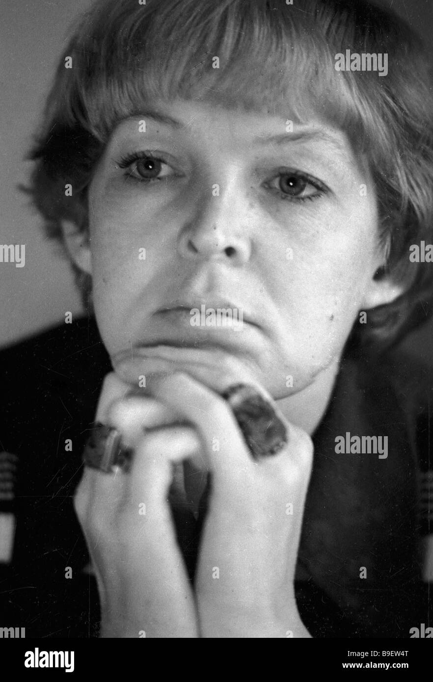 Artist Tamara Yufa Stock Photo - Alamy