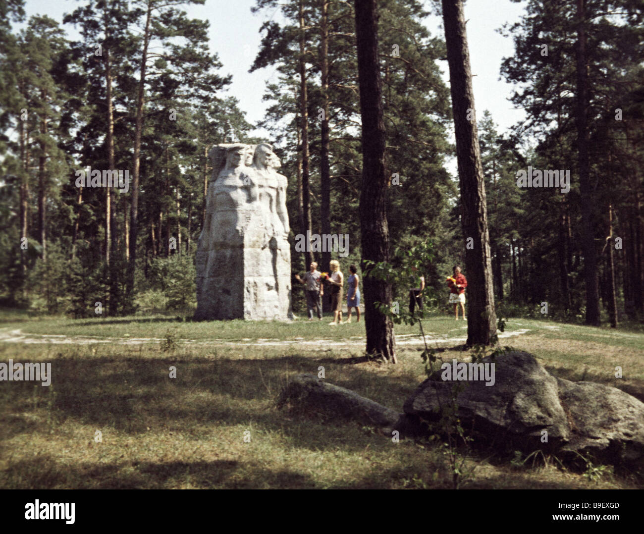 A monument to the mutineers of the Darnitsa concentration camp Stock ...