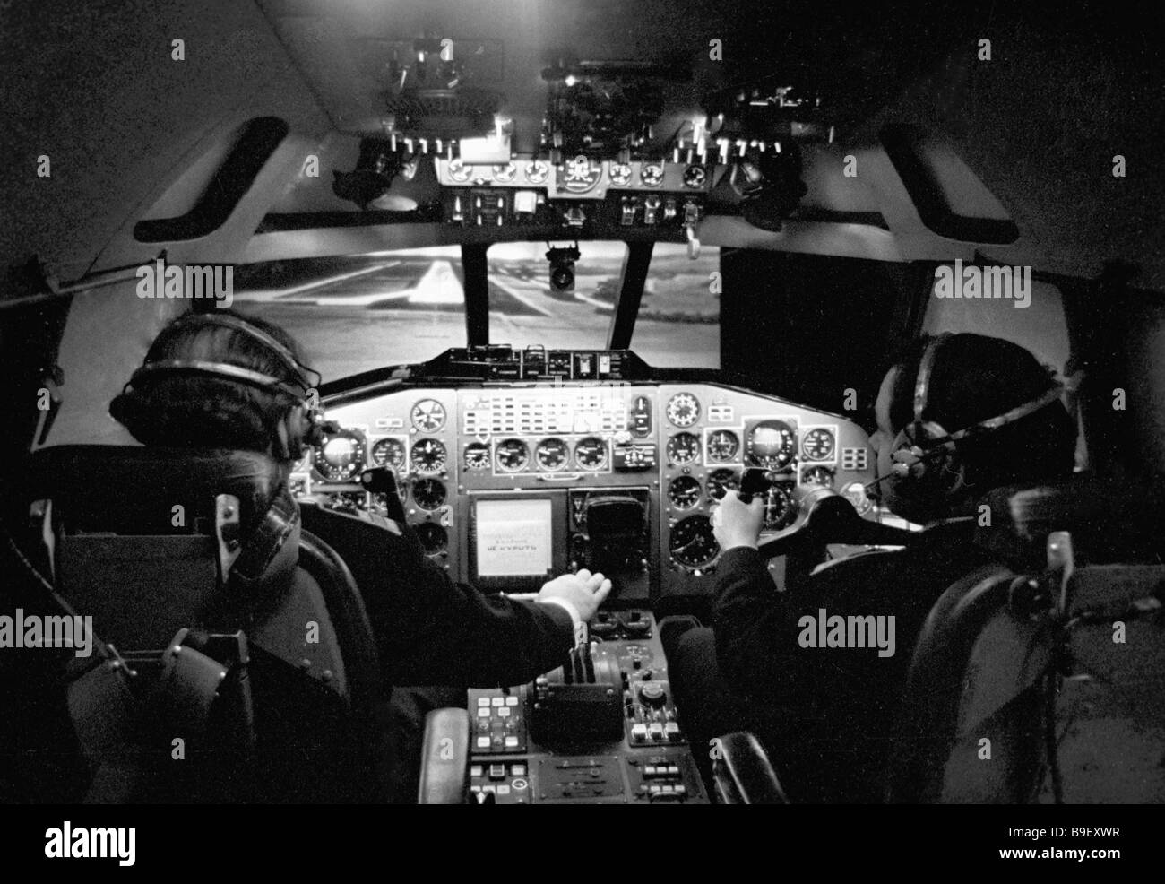 Aeroflot pilots training on flight simulators Stock Photo - Alamy