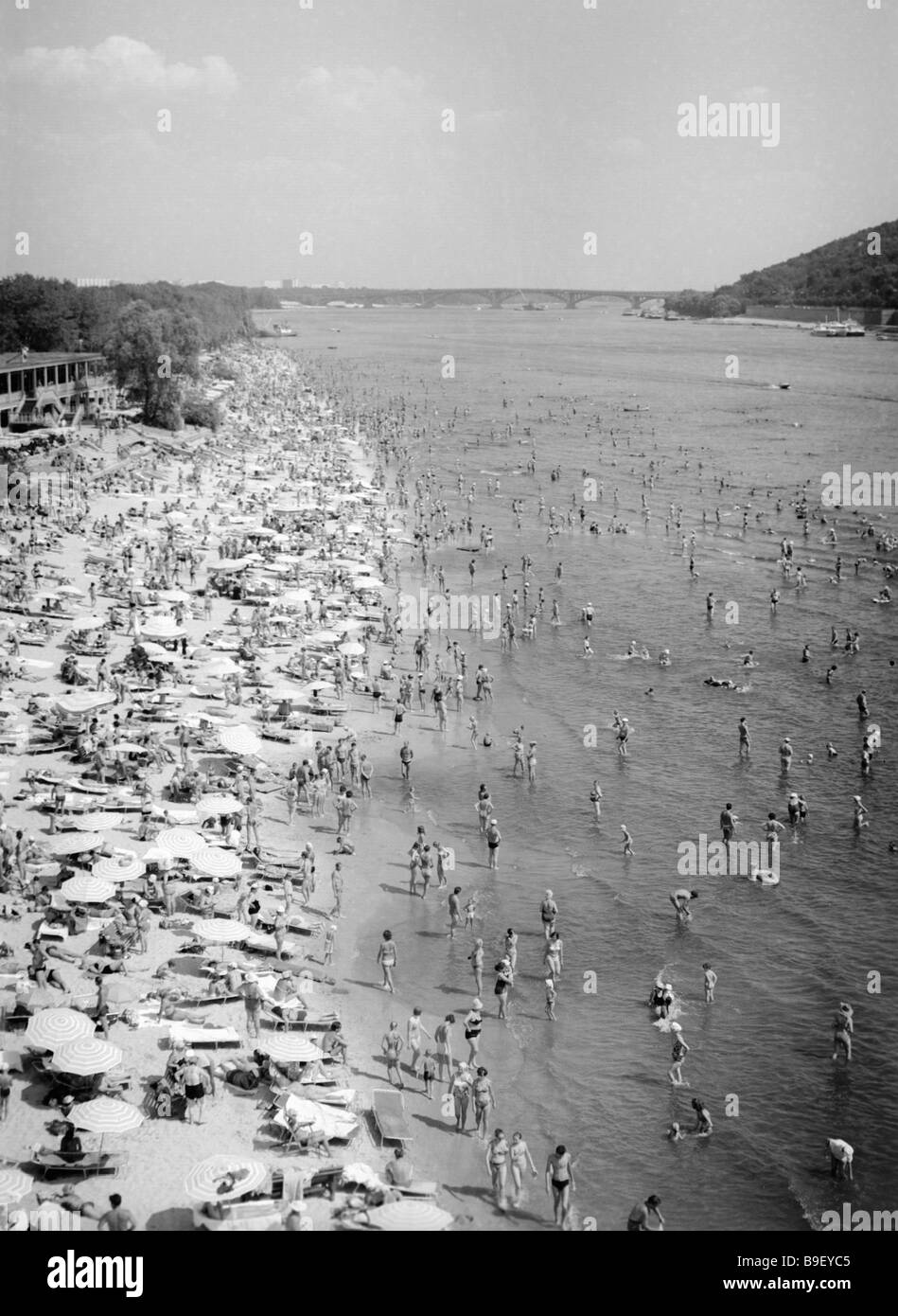 Kiev city beach Stock Photo - Alamy