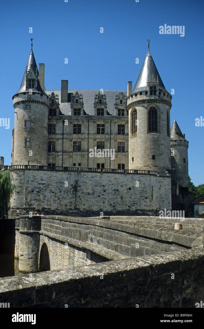 France, La Rochefoucauld, the Chateau viewed across bridge connecting ...