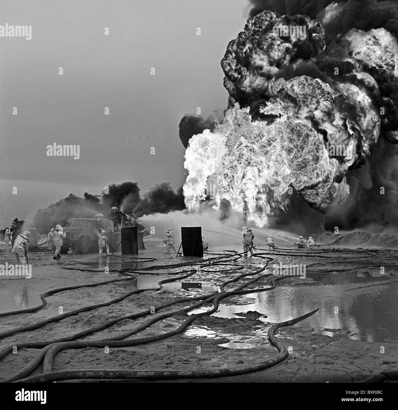 Fire extinguishing training field Stock Photo - Alamy