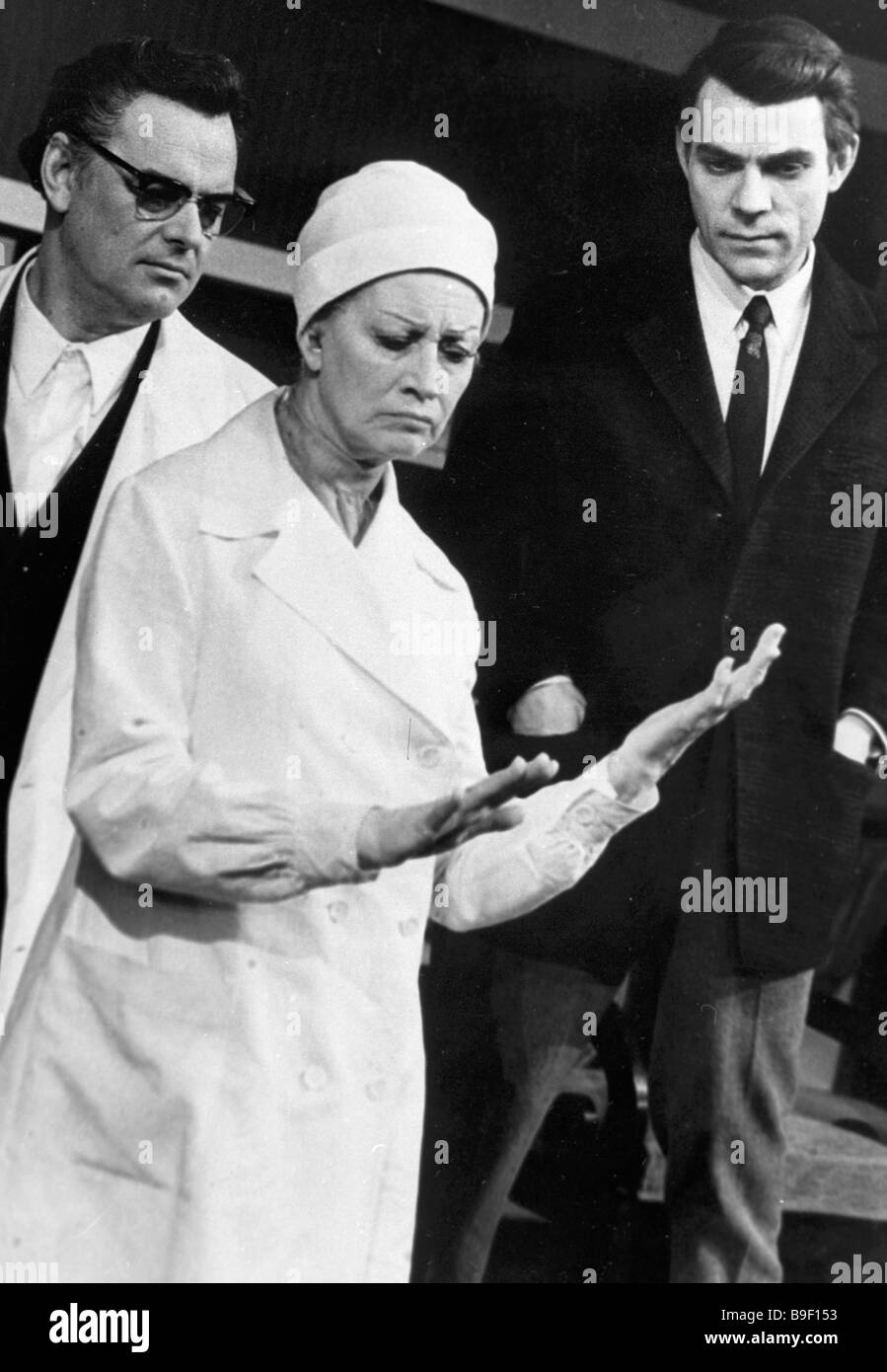 People s artist of the USSR Angelina Stepanova center as Saburova in ...