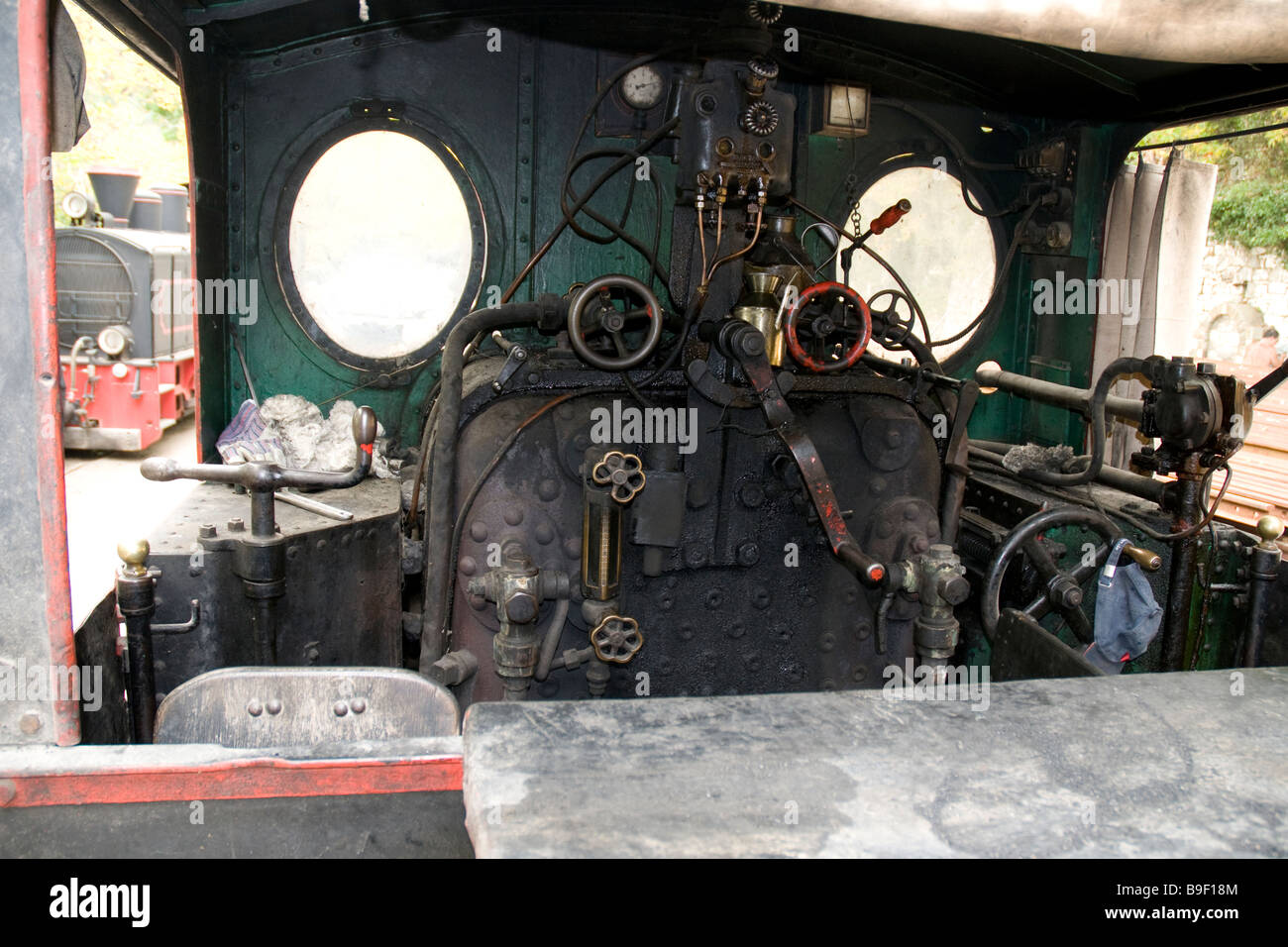 Steam engine transportation hi-res stock photography and images - Alamy