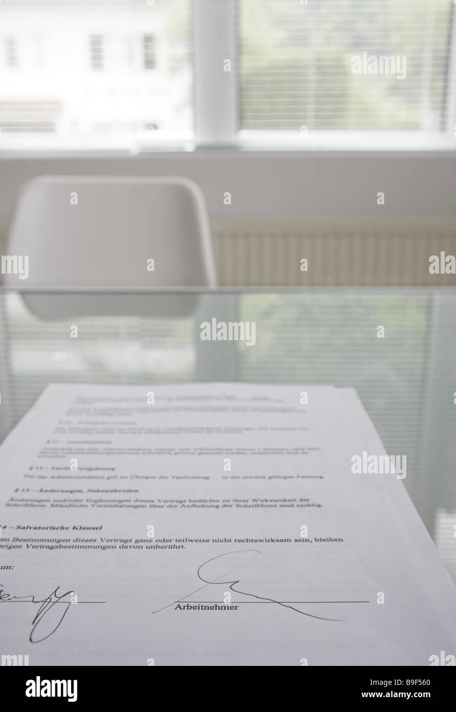 Document employment contract signature s detail series employees ...