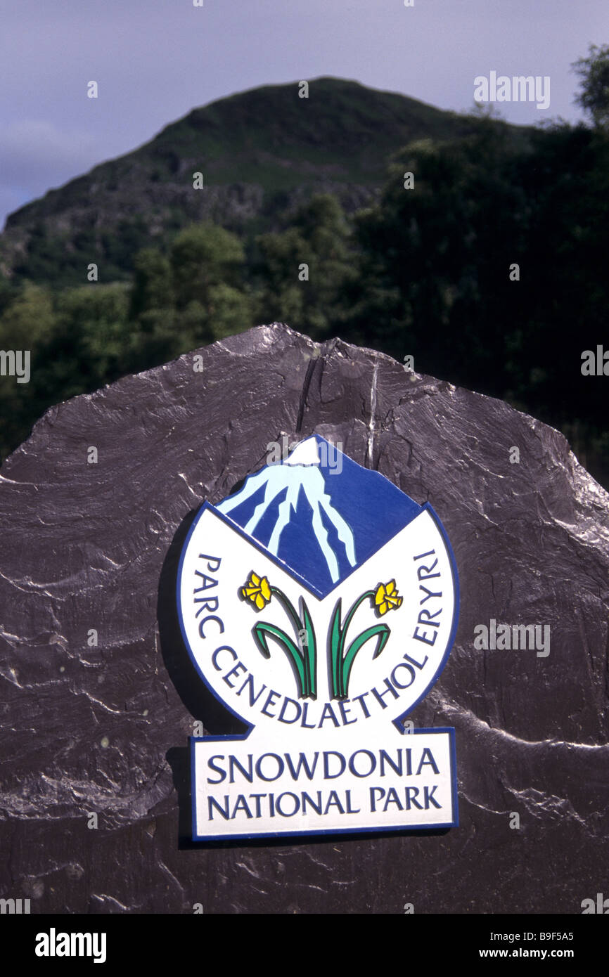 Sign entrance snowdonia national park hi-res stock photography and ...