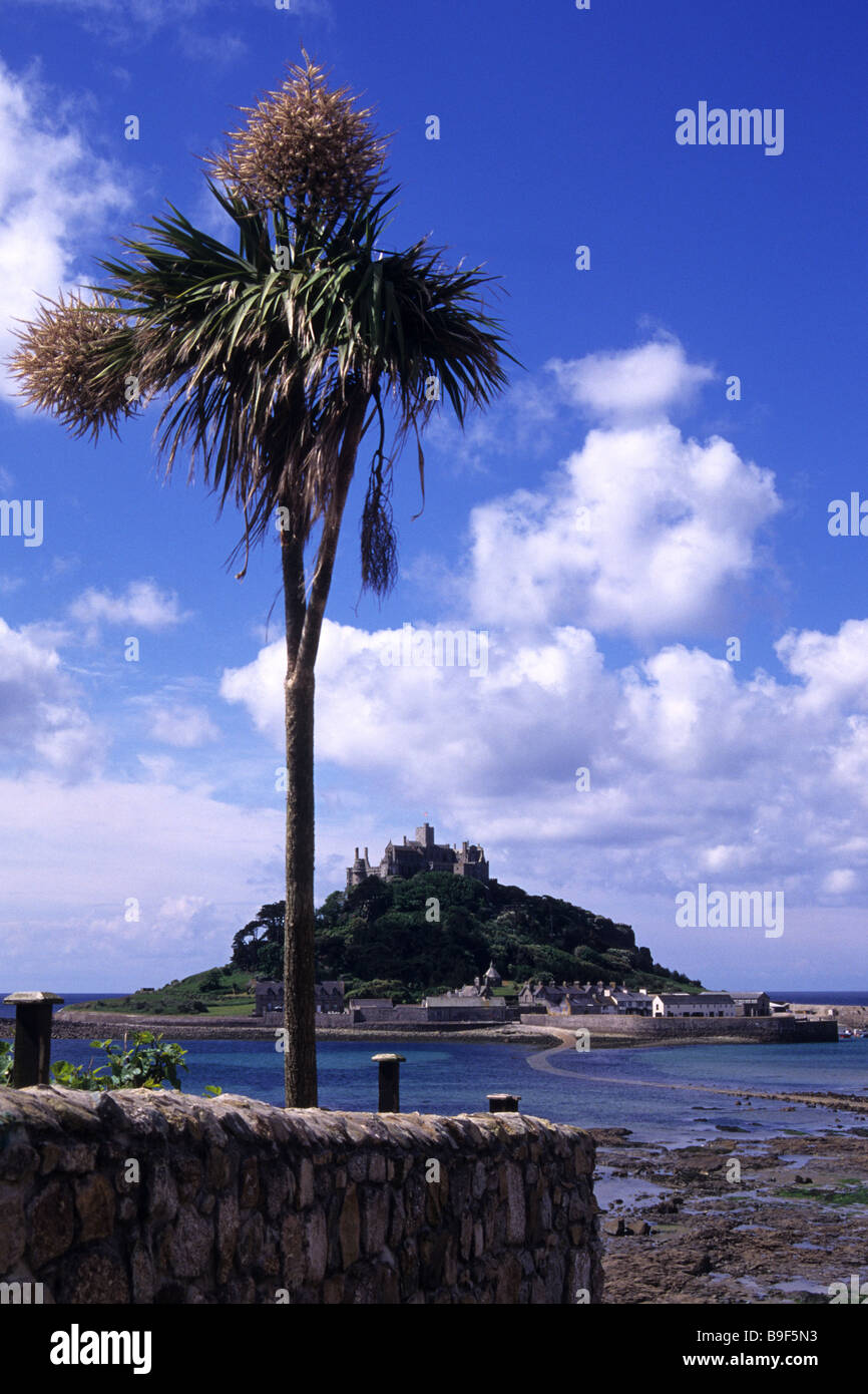 St Michaels Mount, Devon, UK Stock Photo - Alamy