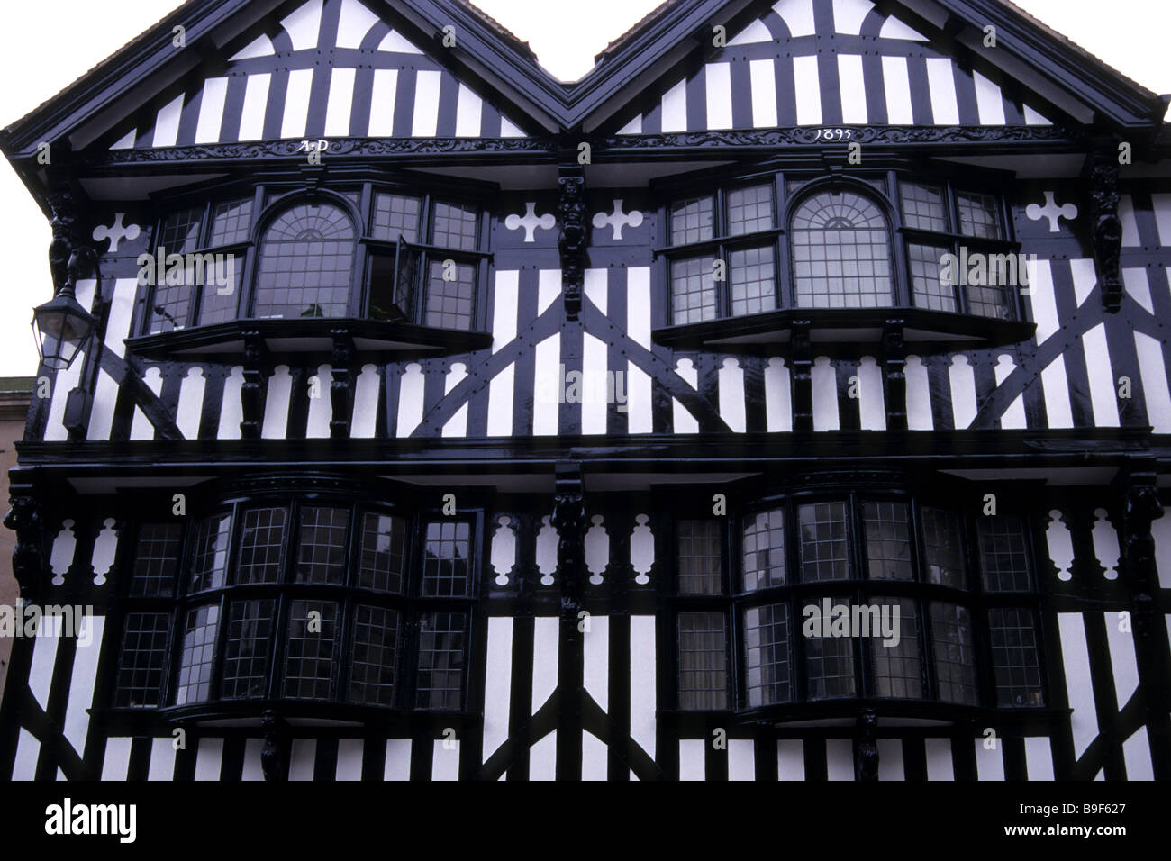 Chester tudor hi-res stock photography and images - Alamy