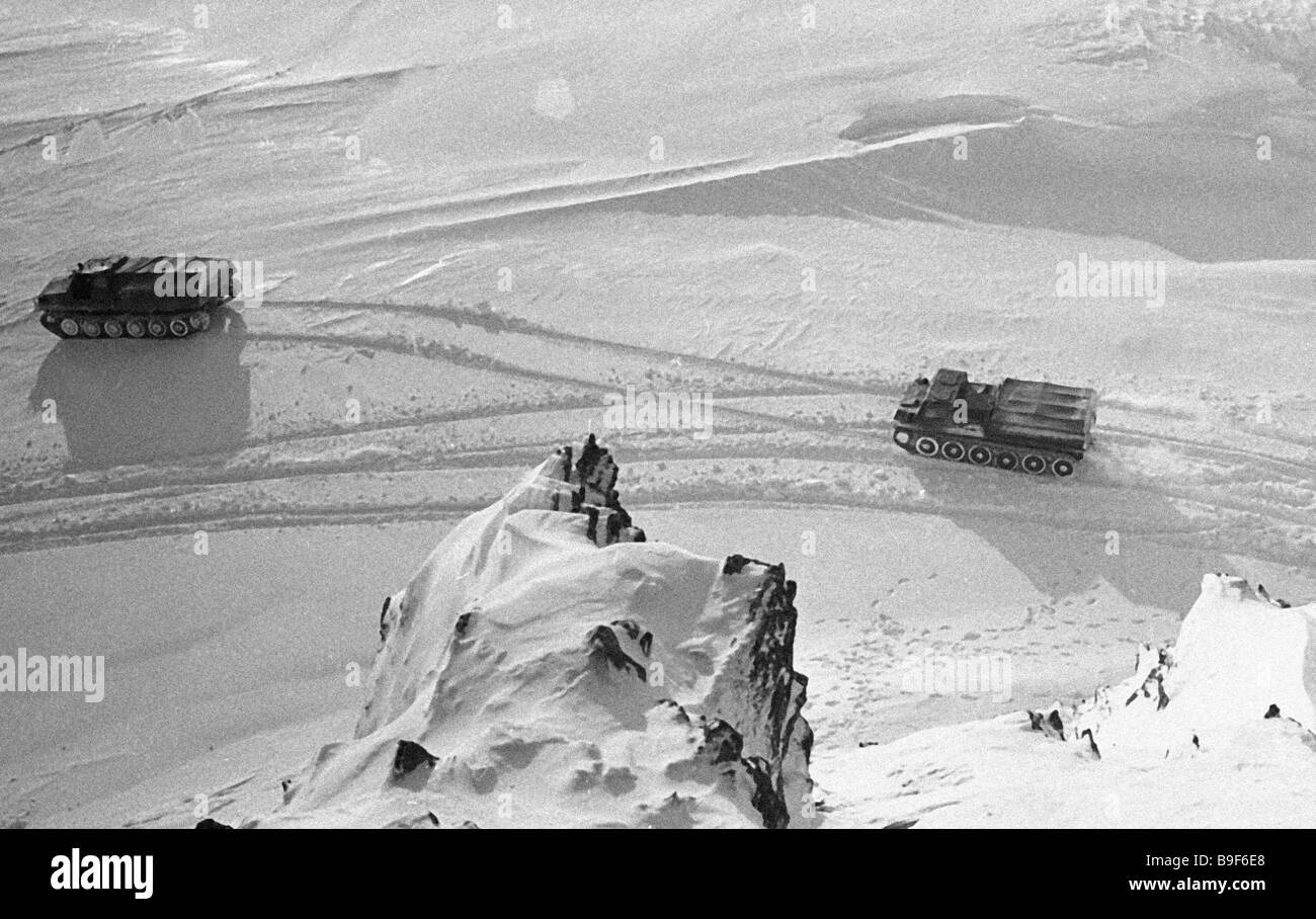 Cross country vehicles on Cape Chelyuskin Stock Photo - Alamy
