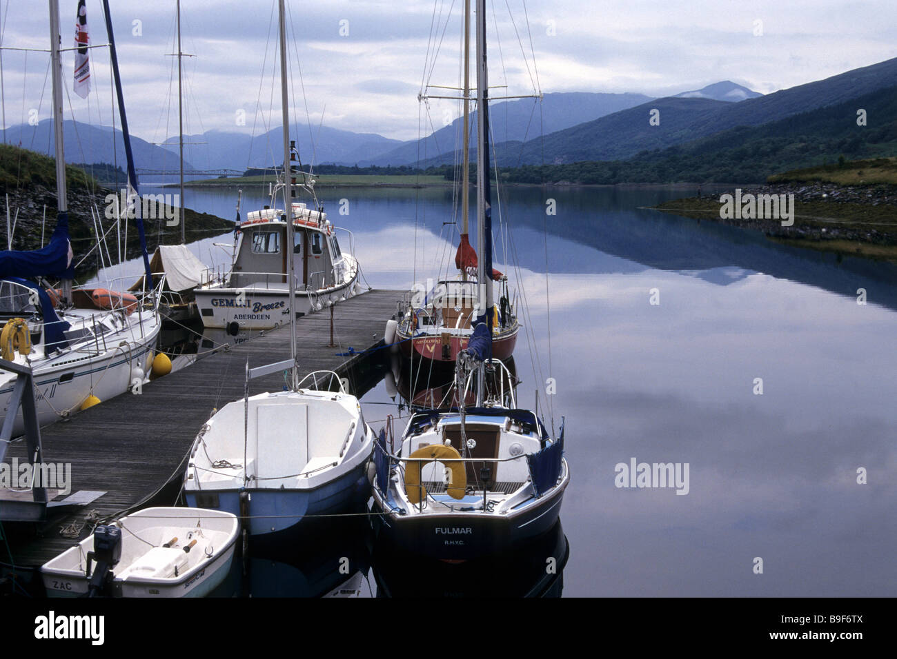 Loch lomond shores hi-res stock photography and images - Alamy