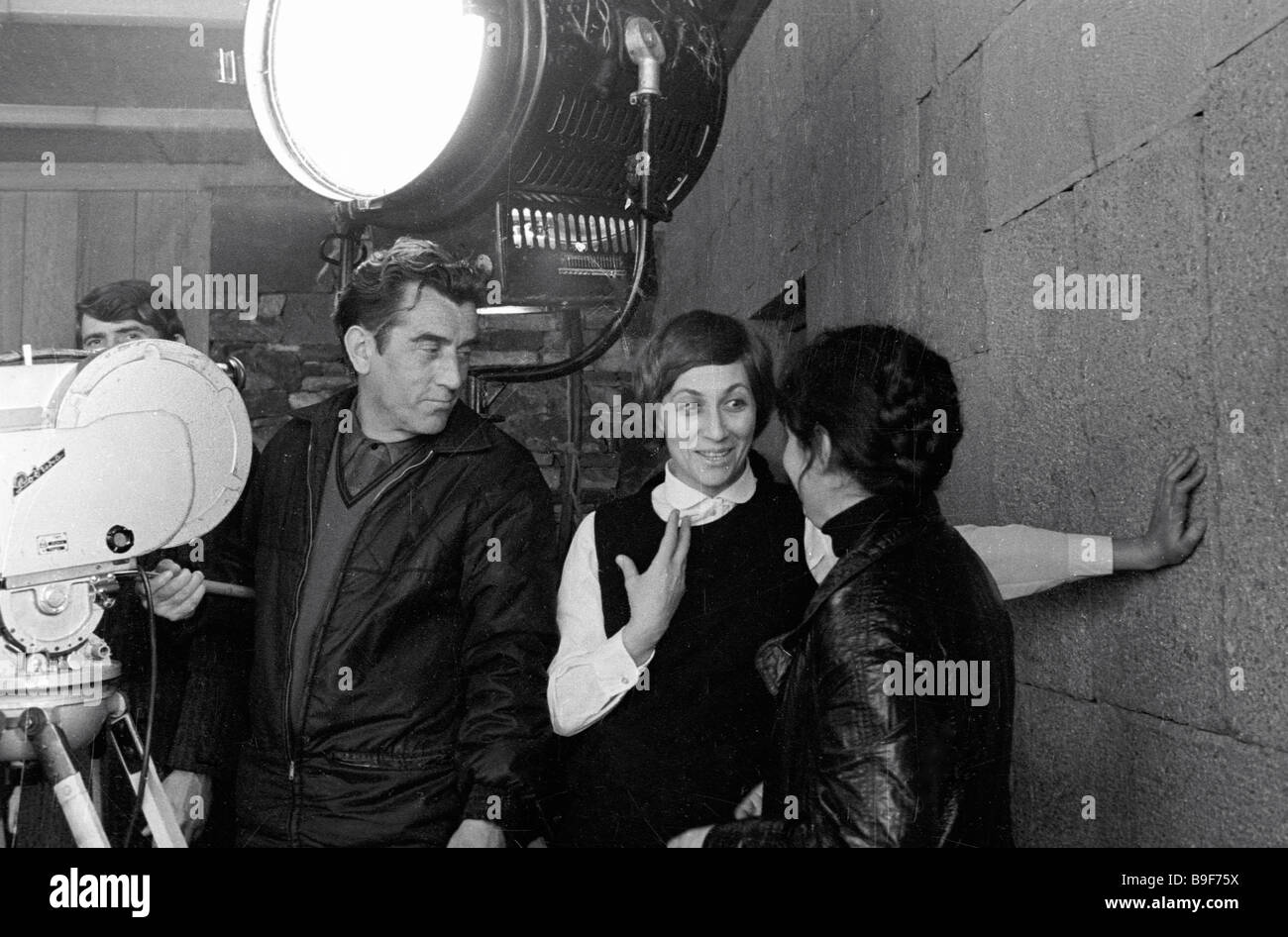 Actress Sofiko Chiaureli second right at shooting a film Stock Photo - Alamy