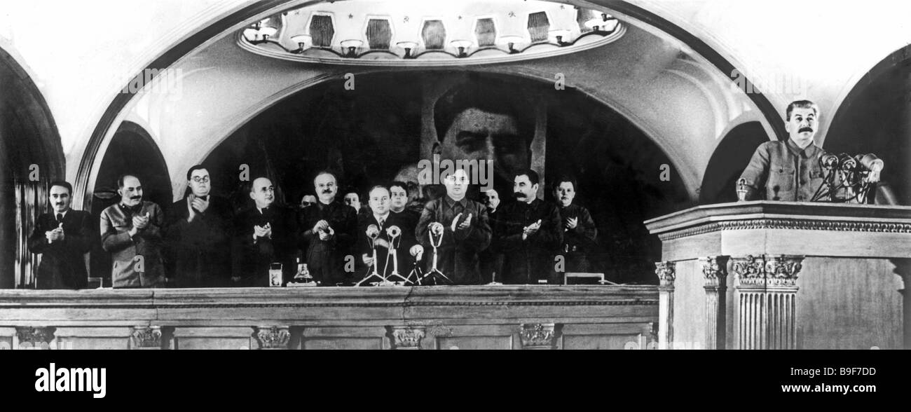 Preparations for the November 7 1941 celebrations Joseph Stalin making ...