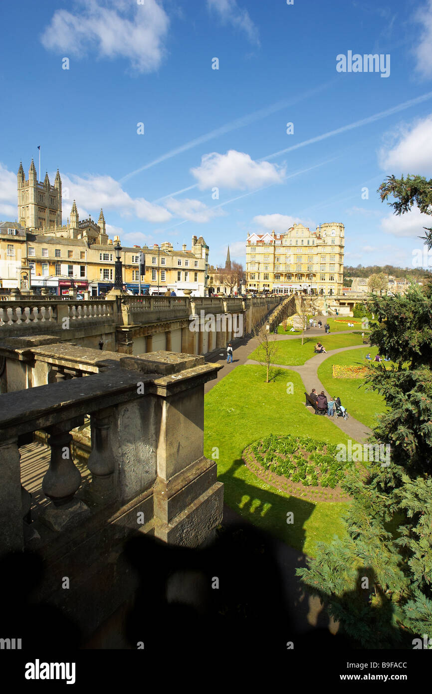 Parade Gardens in Bath with the empire hotel and Bath Abbey in the ...