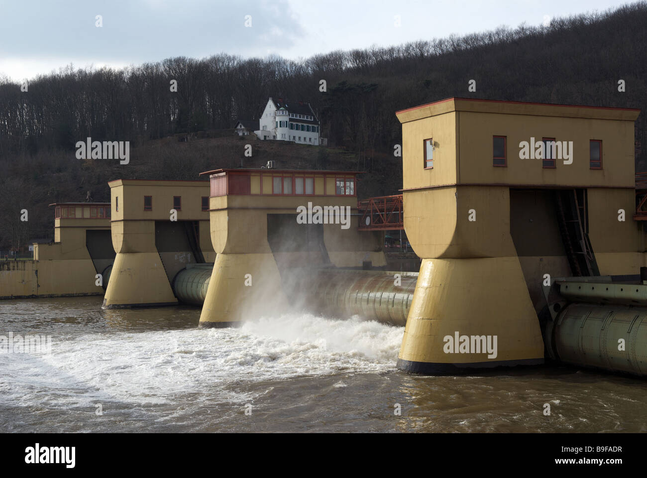 Hydroelectric energies hi-res stock photography and images - Alamy