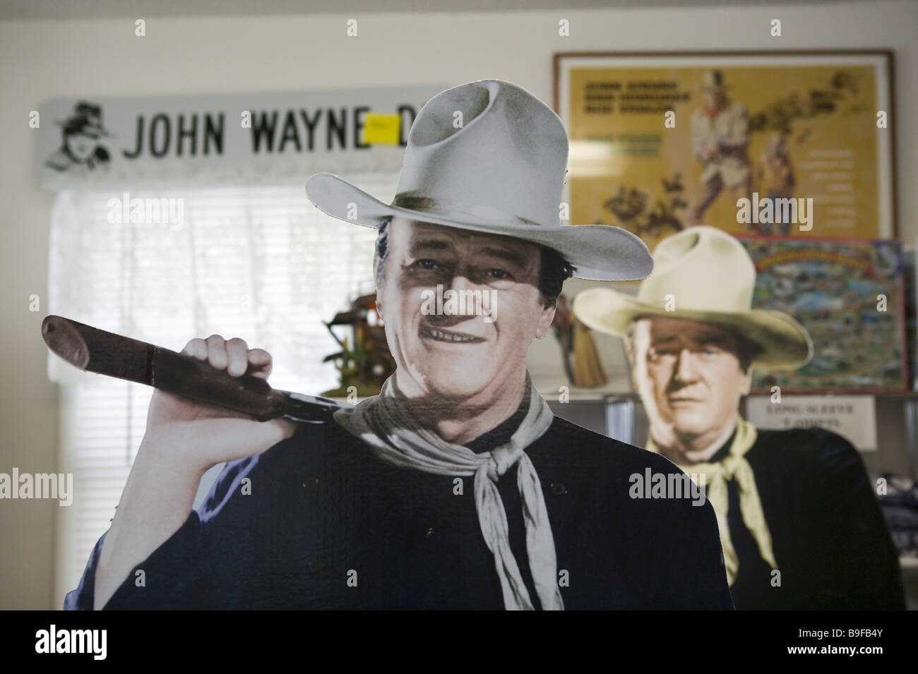 John wayne cowboy hi-res stock photography and images - Alamy