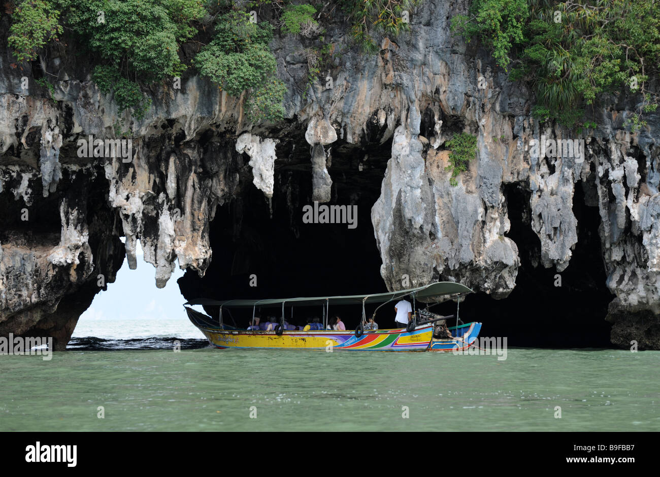 Exotic rock formations at James Bond Island off the island of Phuket ...