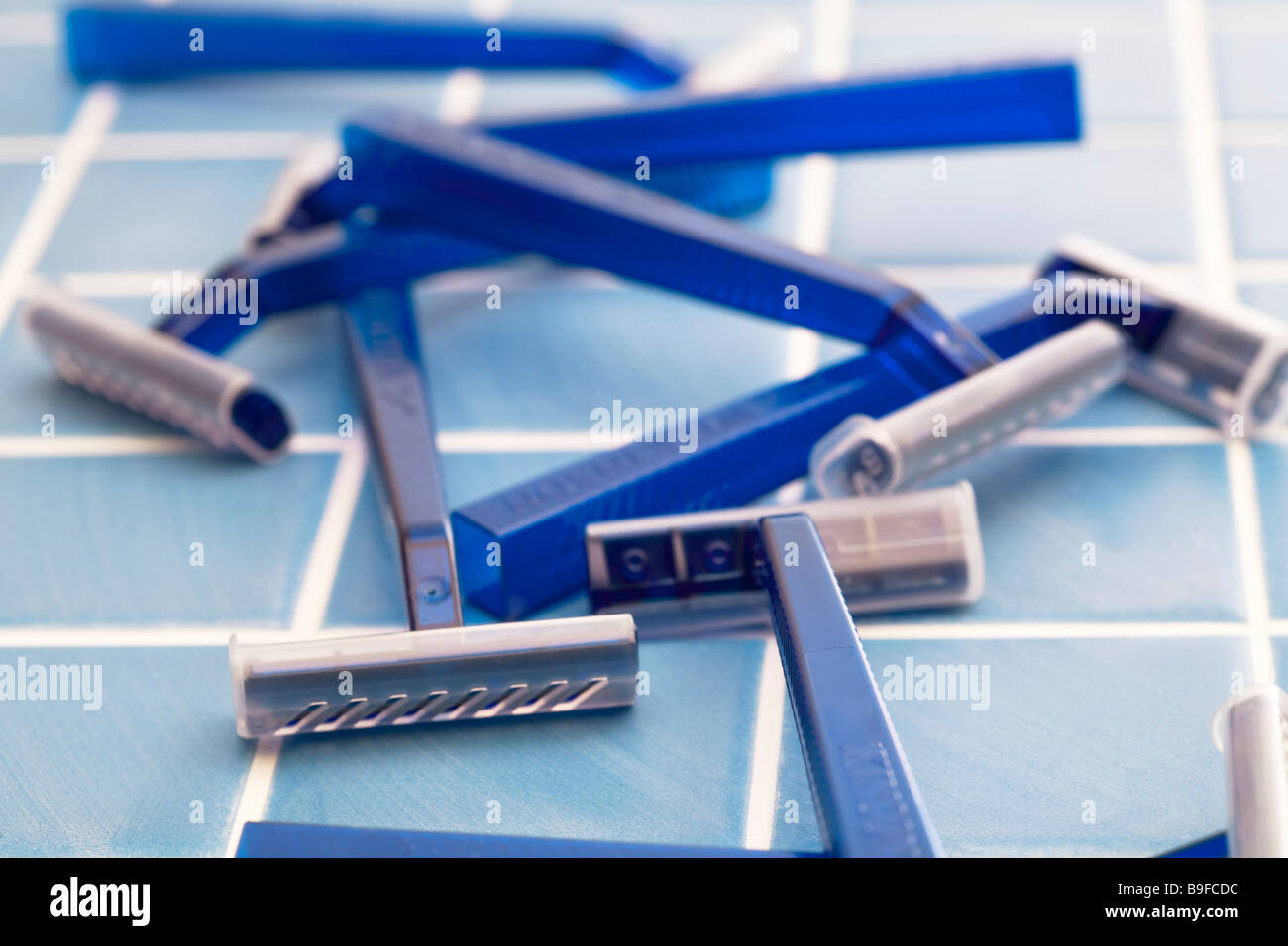 Some razors hi-res stock photography and images - Alamy