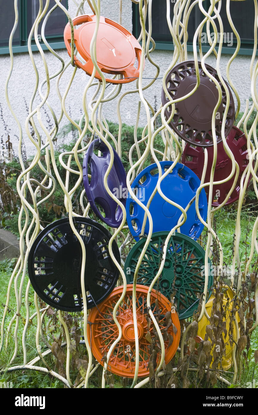 usa Minnesota Minneapolis art-object outside close-up America broached ...