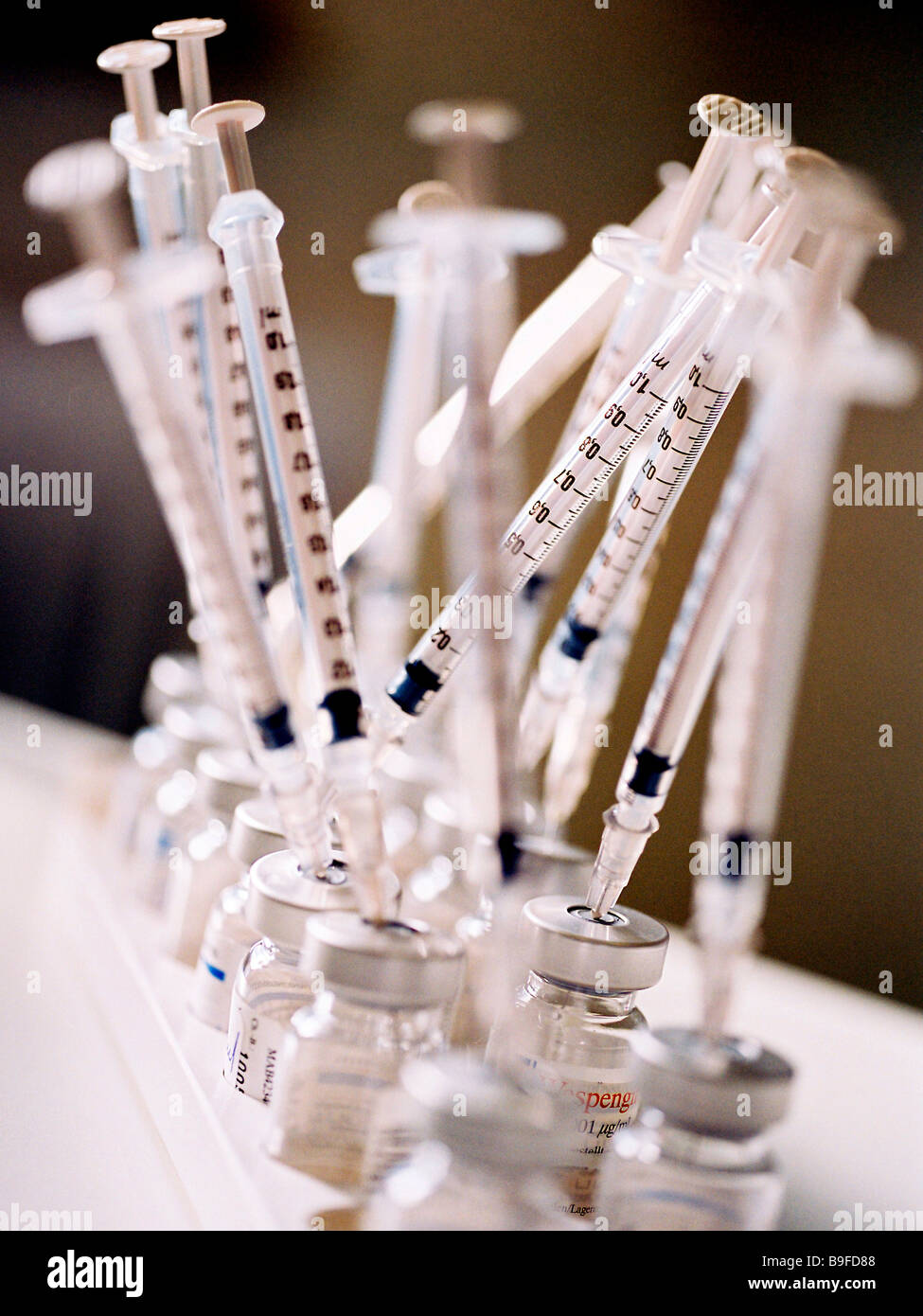 Number syringes hi-res stock photography and images - Alamy