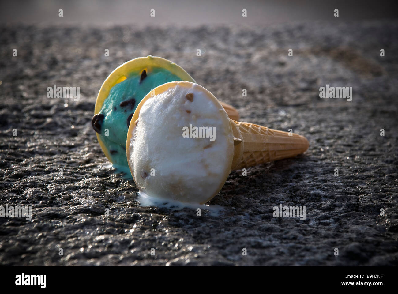 Melting icecream hi-res stock photography and images - Alamy