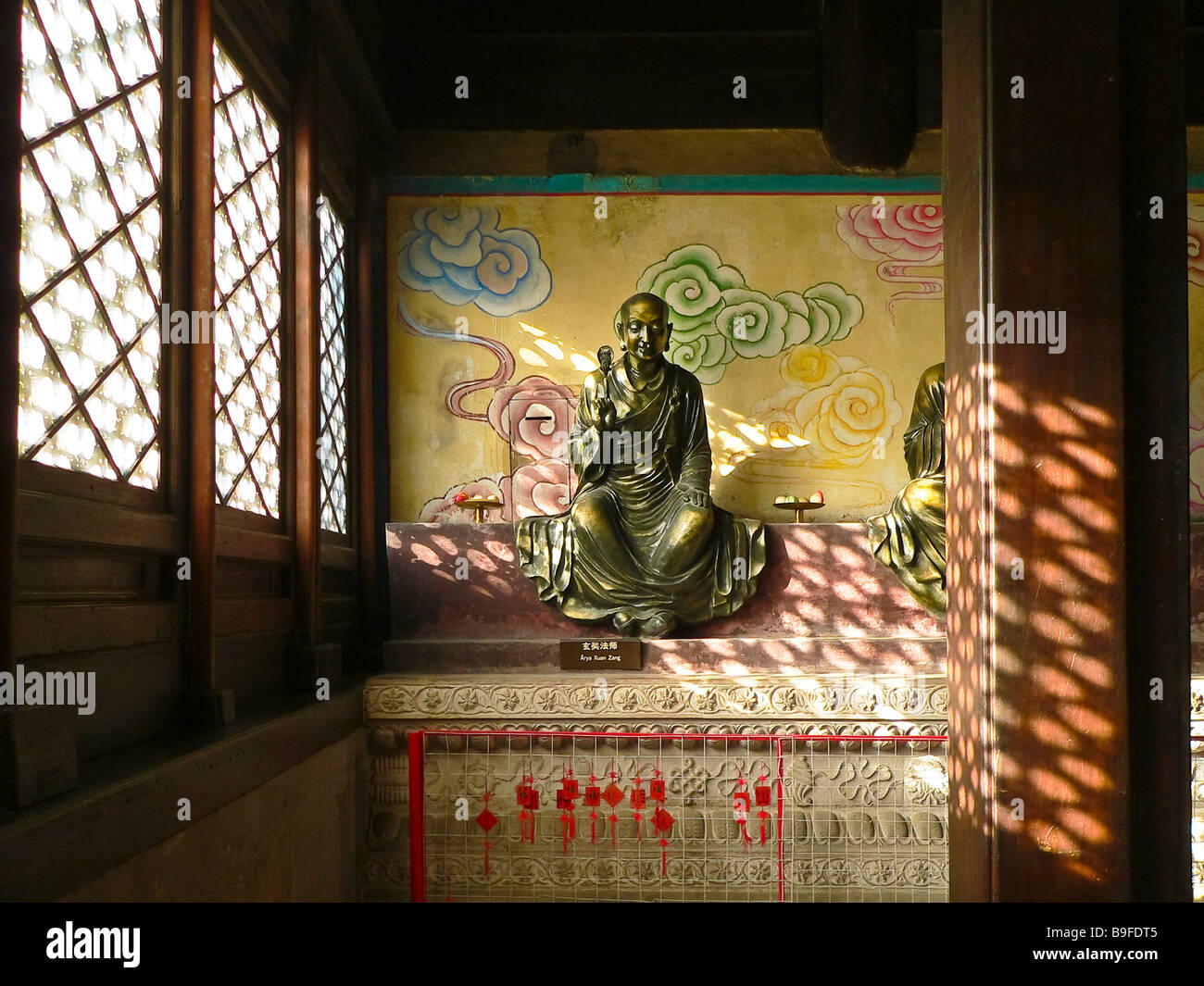 Statue in Buddhist temple, Beihai Park. Beijing, China Stock Photo - Alamy