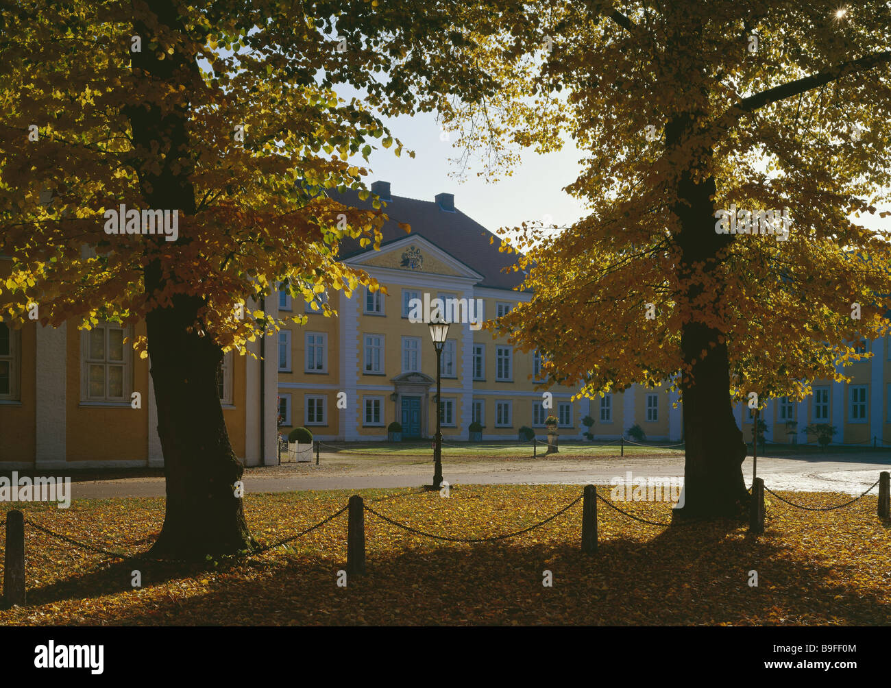 Lauenburg palace hi-res stock photography and images - Alamy