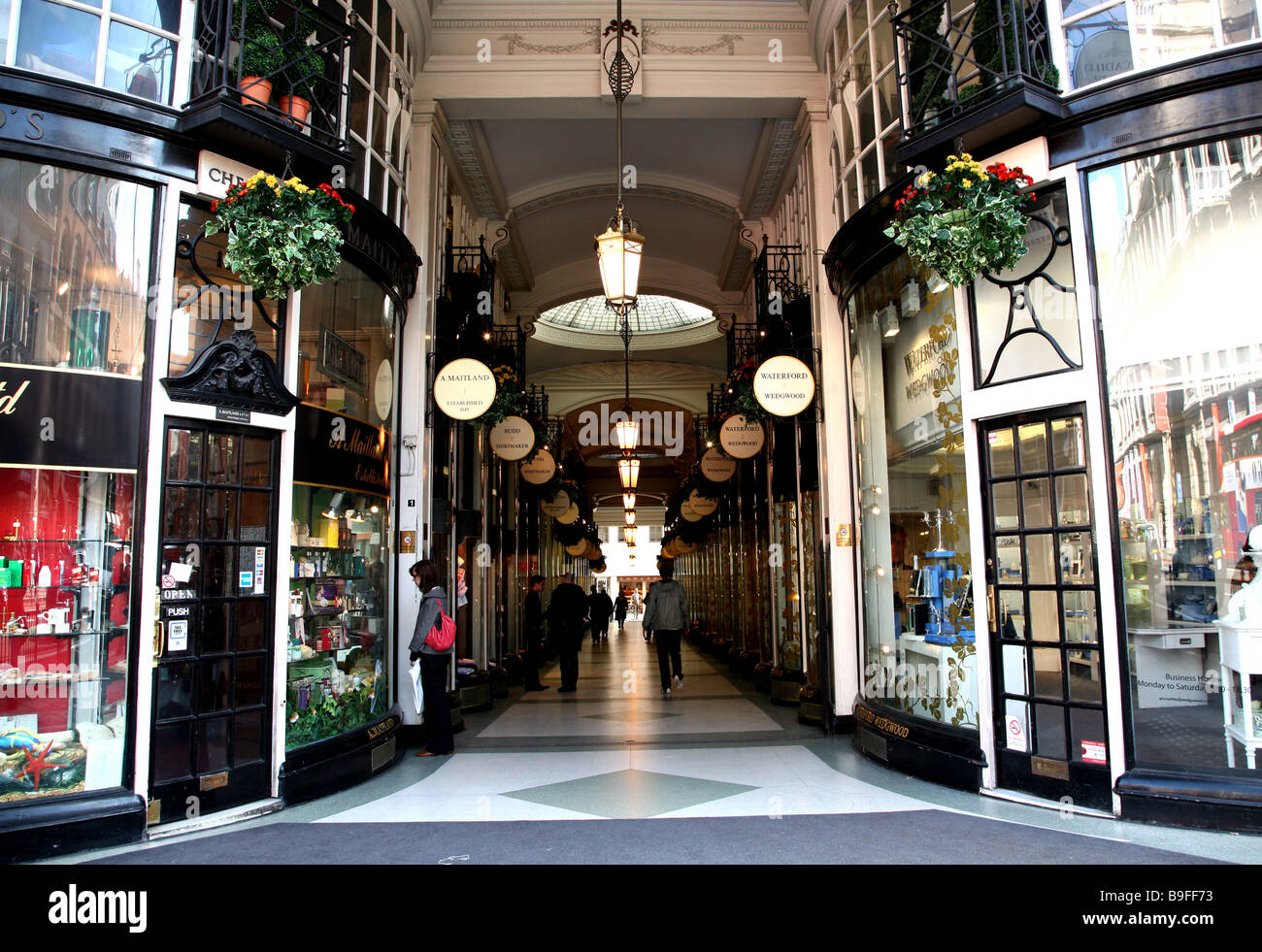 Princes Arcade, Piccadilly, London Stock Photo - Alamy