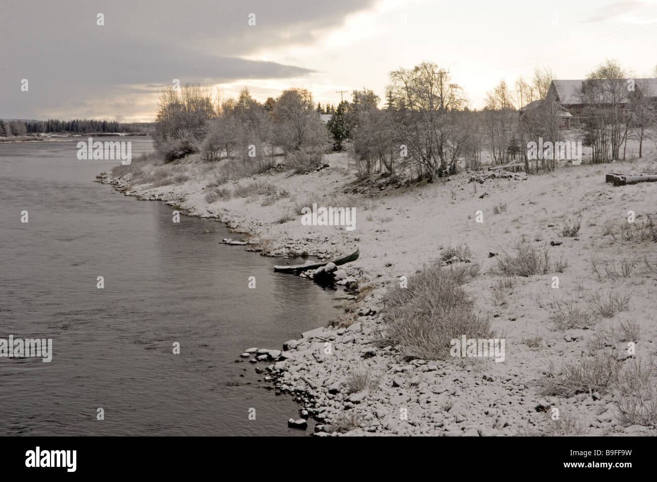 Fluss ounasjoki hi-res stock photography and images - Alamy