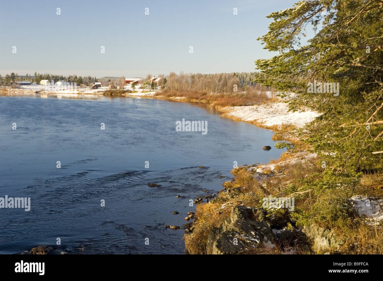 Fluss ounasjoki hi-res stock photography and images - Alamy