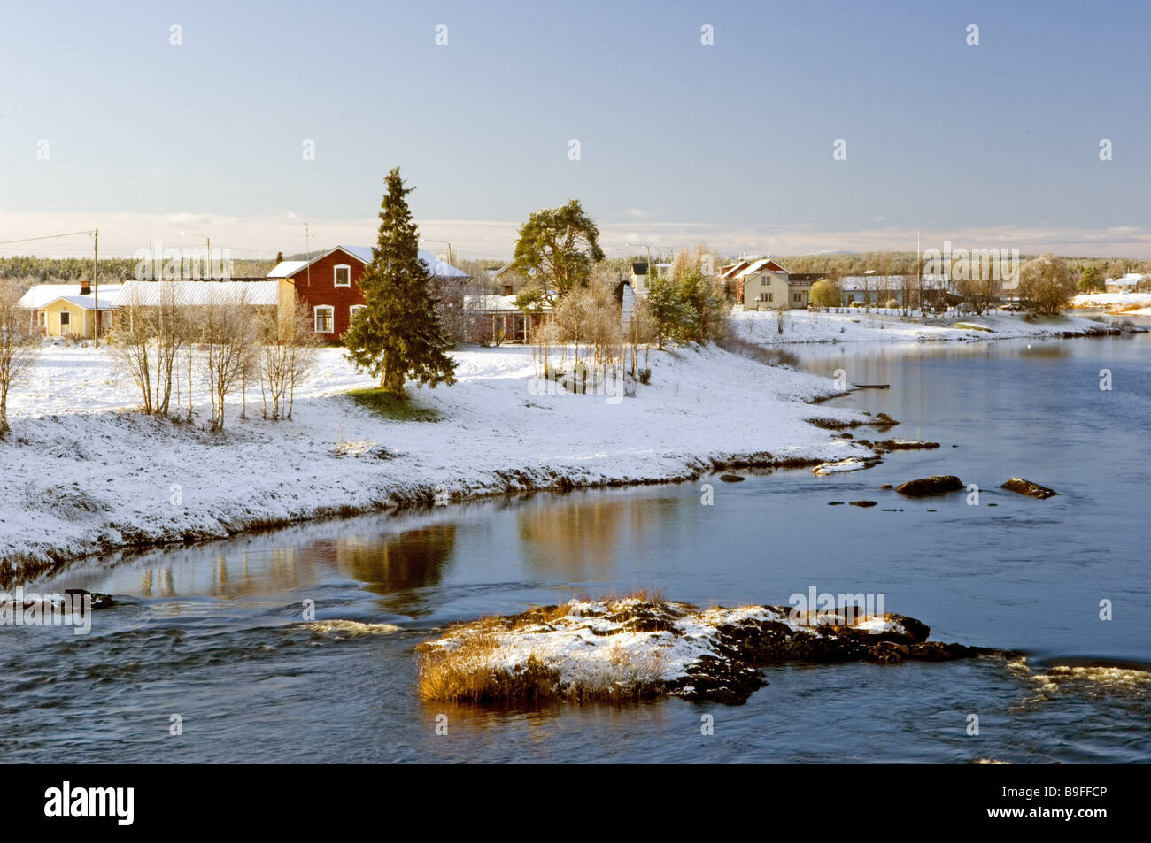 Fluss ounasjoki hi-res stock photography and images - Alamy