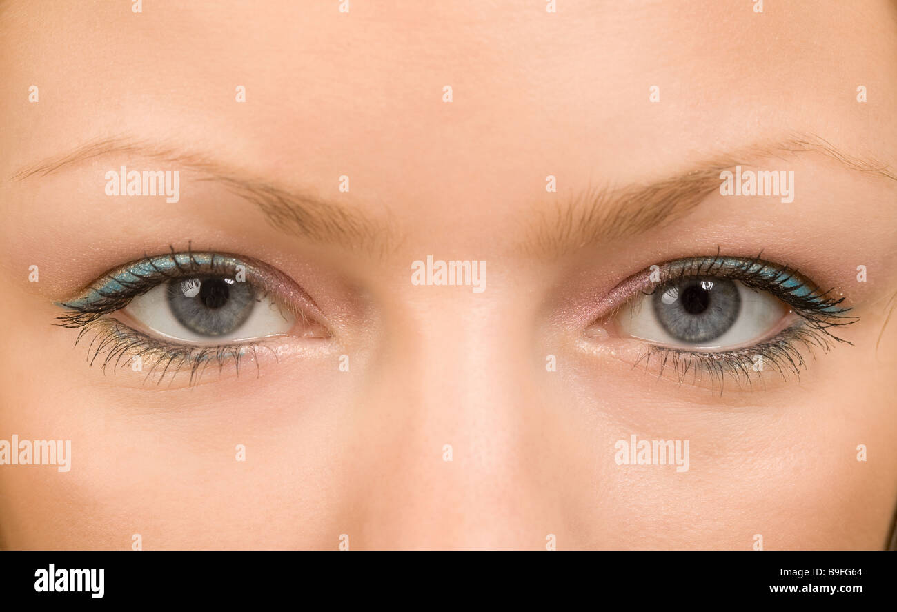Female wide open eye long hi-res stock photography and images - Alamy