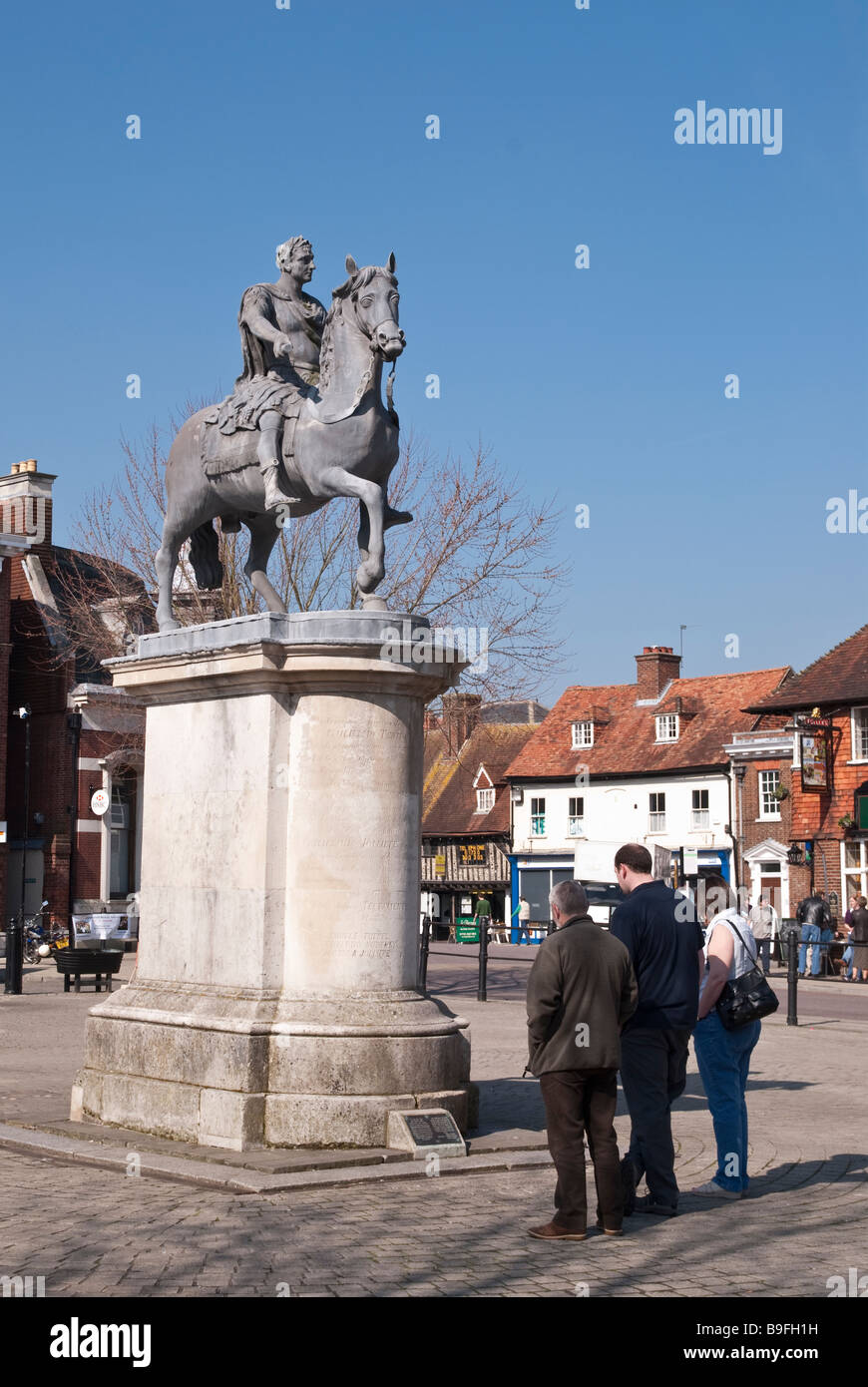 Historic petersfield hi-res stock photography and images - Alamy