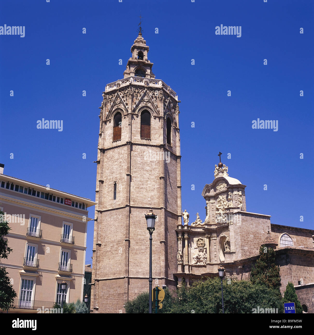 Spain Valencia Old Town Plaza de la Reina Catedral de Santa Maria ...