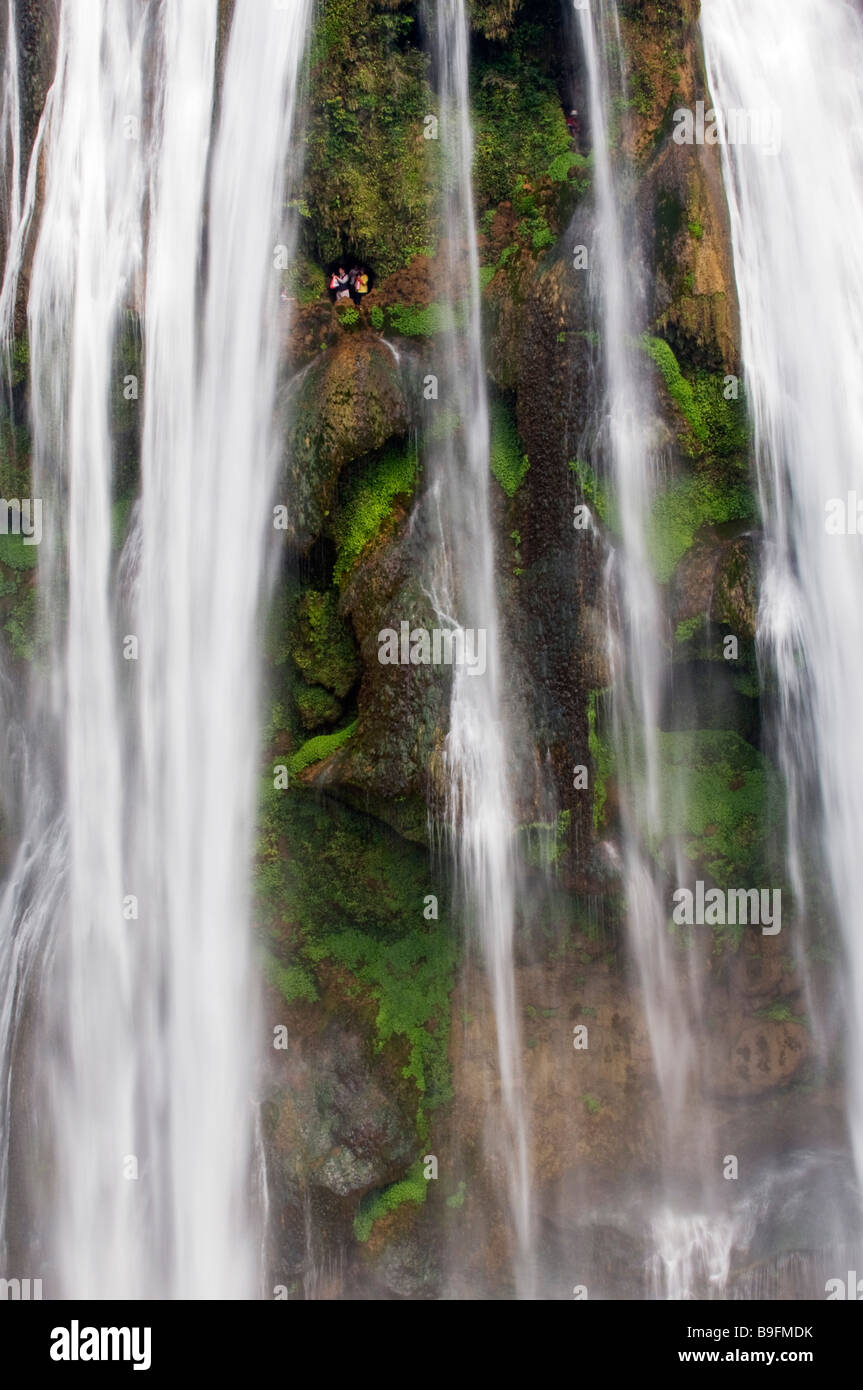 China guizhou huangguoshu waterfall hi-res stock photography and images ...