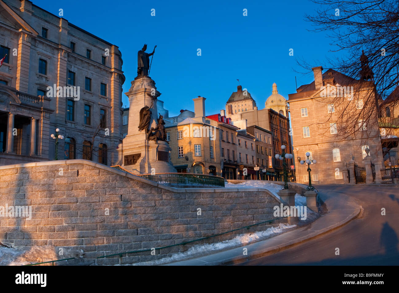 Quebec city old town hi-res stock photography and images - Alamy