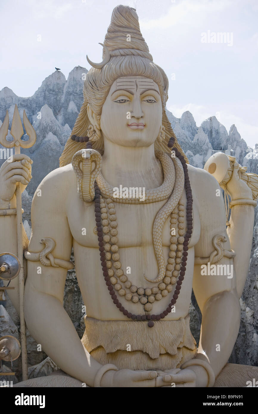 India Bengaluru Bangalore Shiva Mandir temple Stock Photo - Alamy